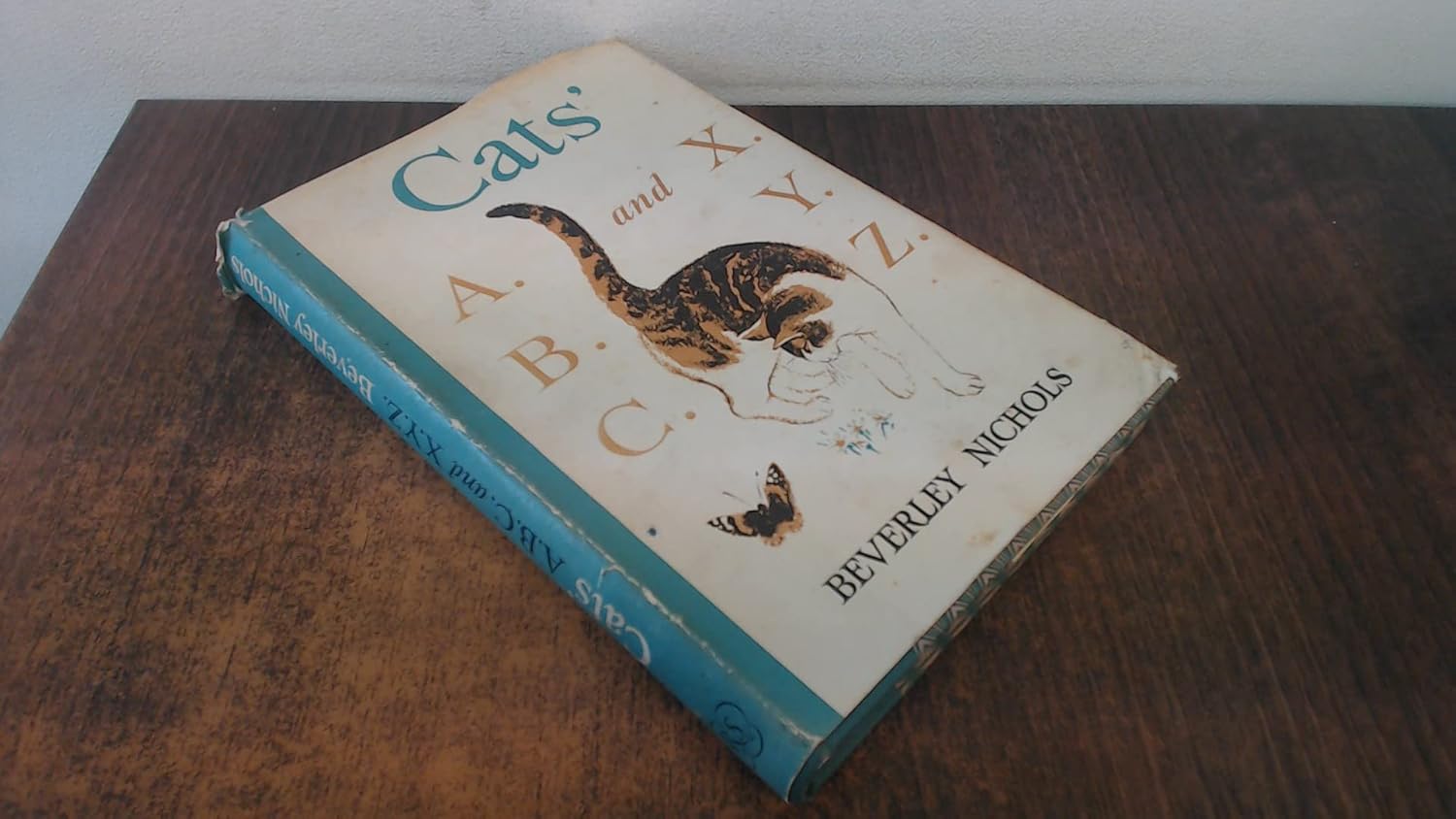 CATS' ABC.: Nichols, Beverley.: Amazon.com: Books
