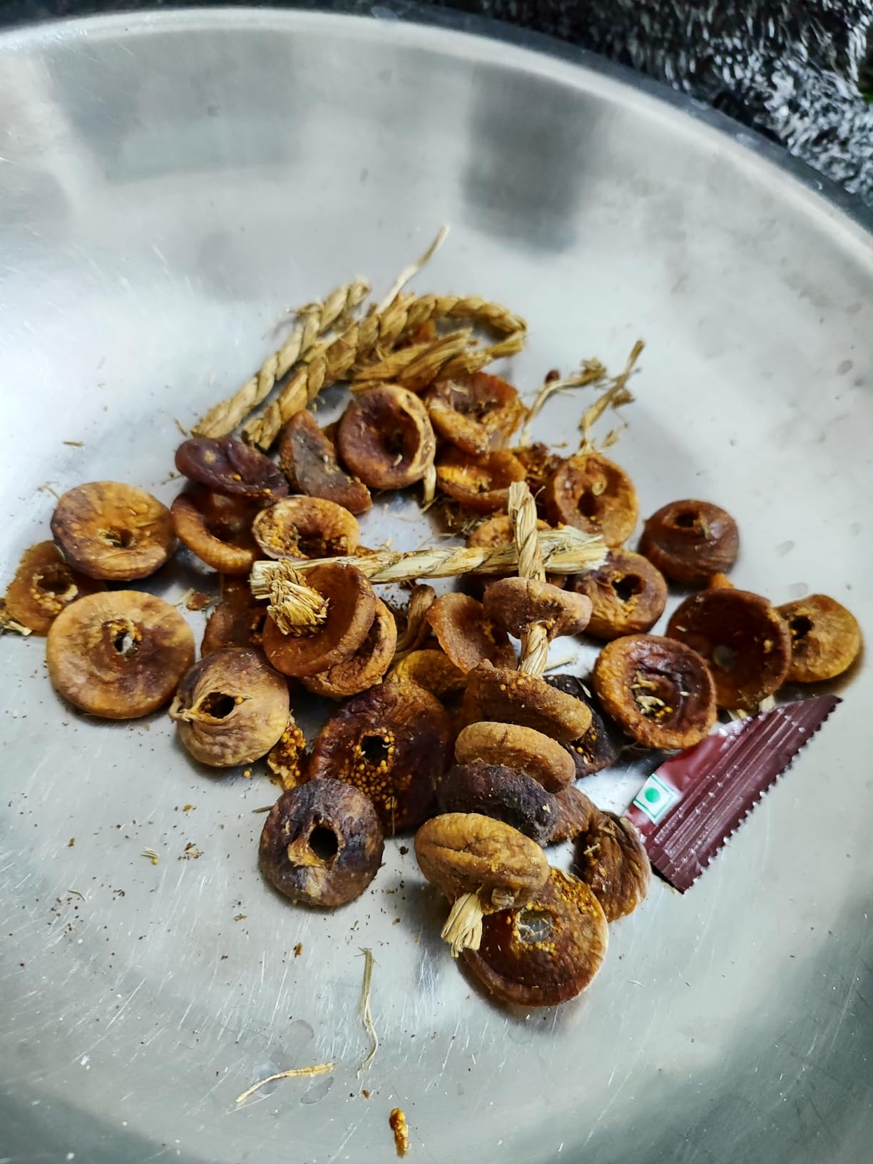 FARMCRAVES Premium Dried Anjeer 1KG | Dry Figs | Nutritious & Seedless ...