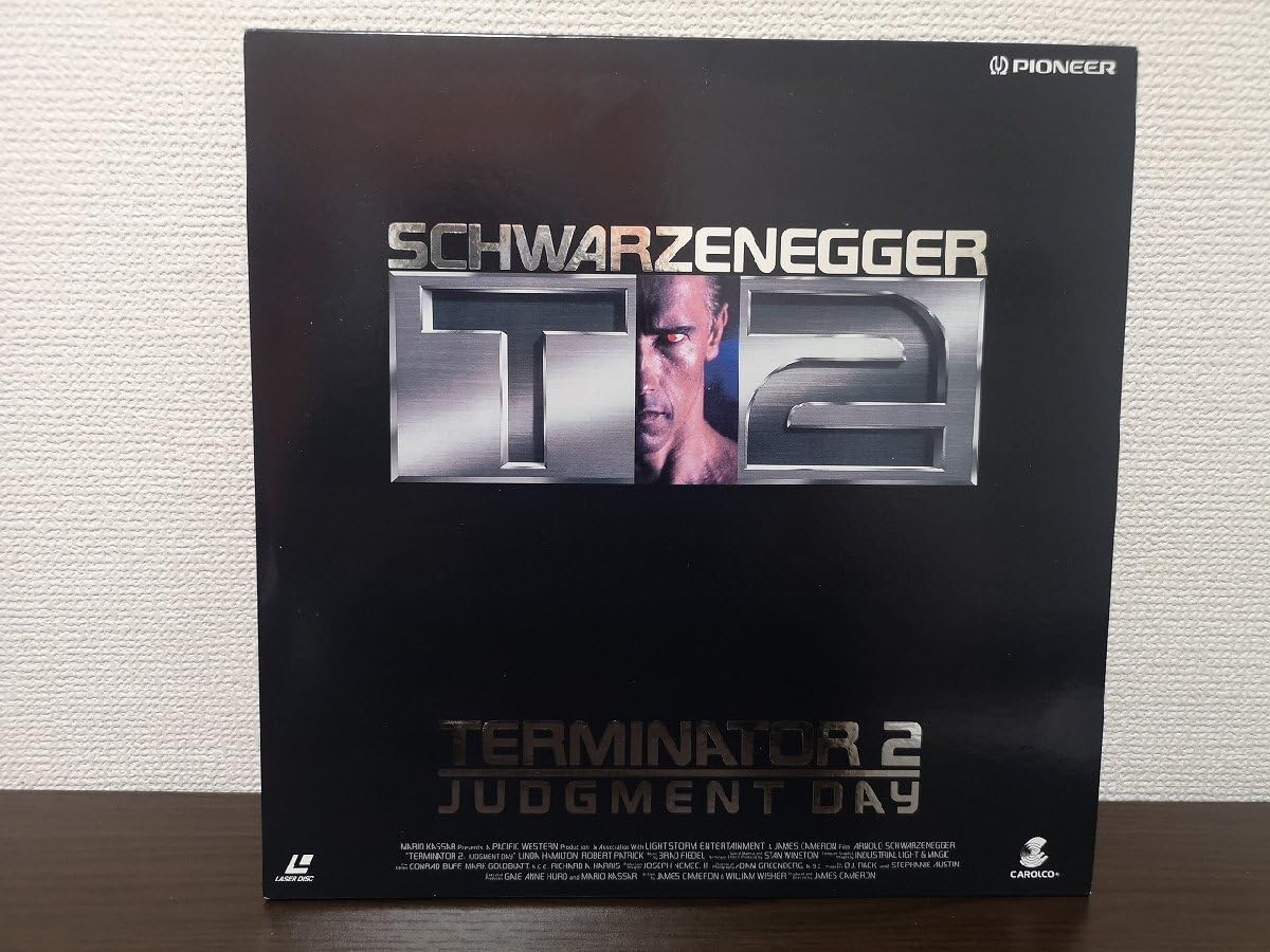 Amazon.co.jp: 3点以上で!! レーザーディスク/LD/洋画/TERMINATOR 2/ターミネーター2 ...