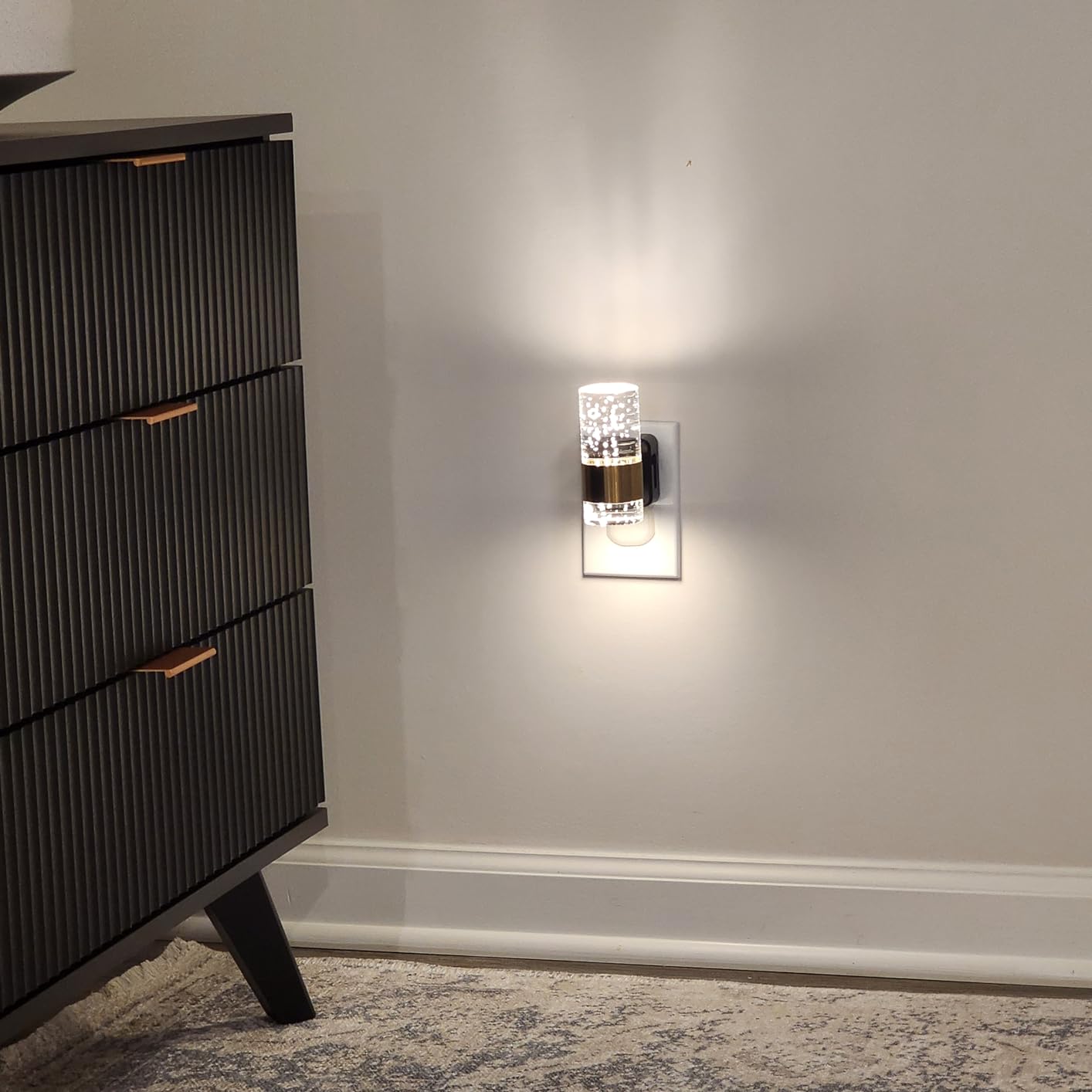 L LOHAS LED Night Lights Plug into Wall, Soft Light Night Light with ...