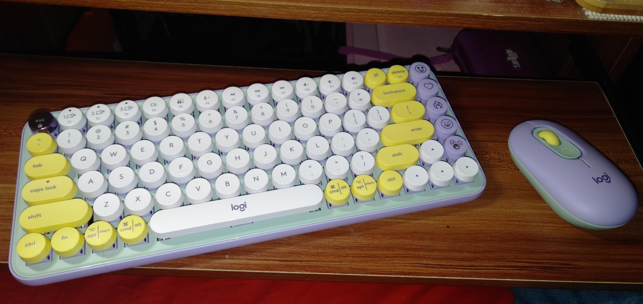 Logitech POP Keys Mechanical Wireless Keyboard with Customisable Emoji ...