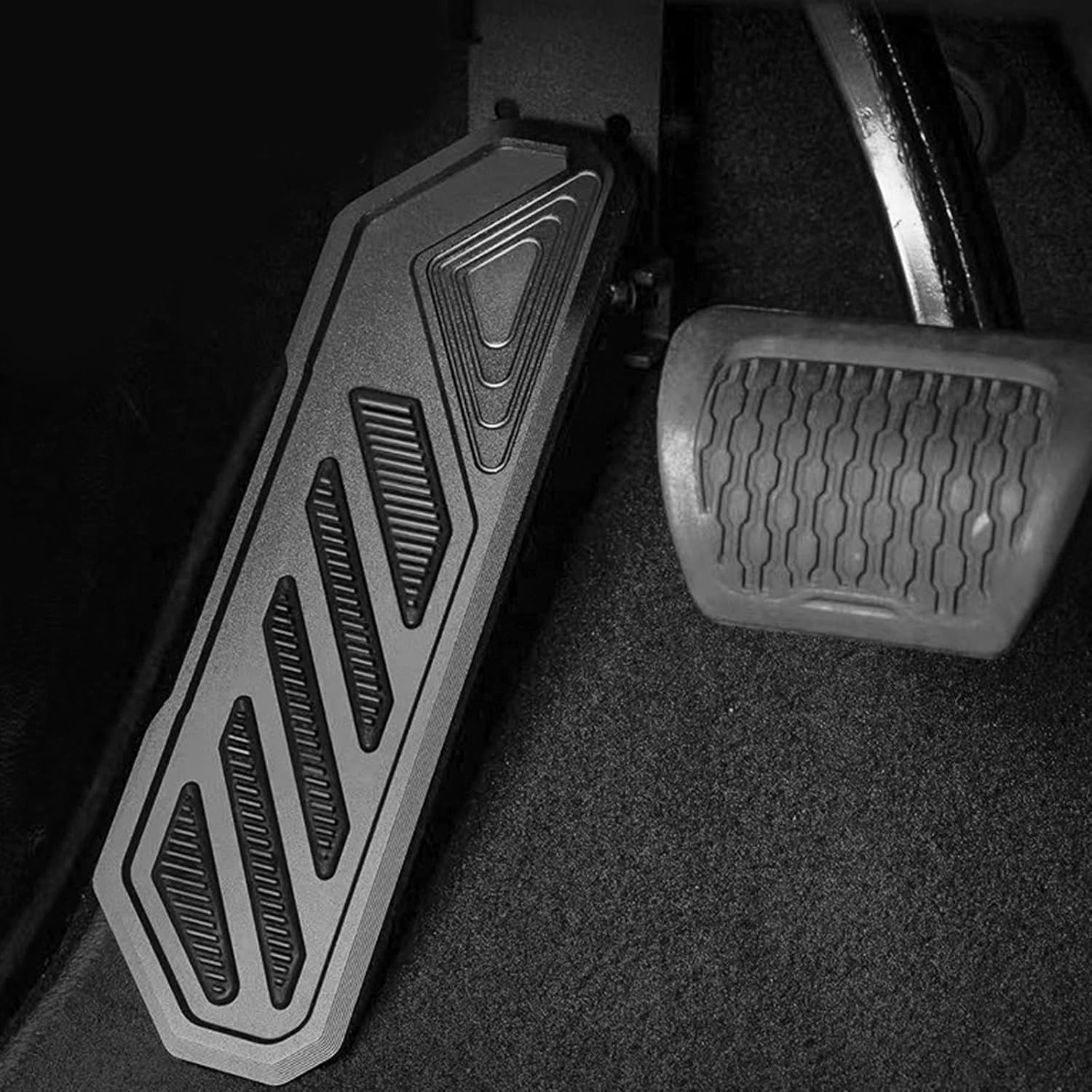 Amazon.com: ETL INDUSTRIES Dead Pedal Left Foot Rest Pad for Jeep ...