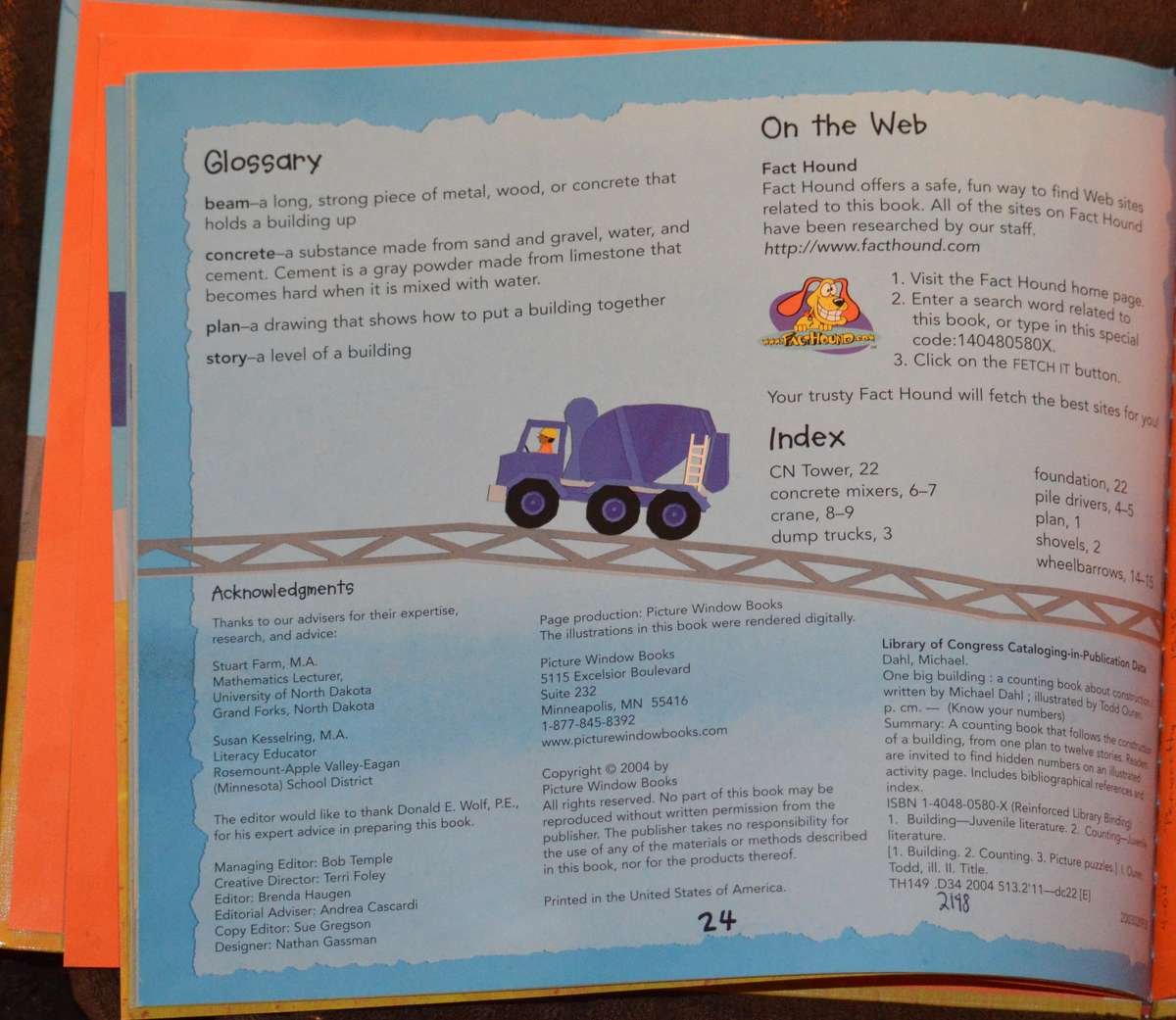 Amazon.com: One Big Building: A Counting Book About Construction (Know ...