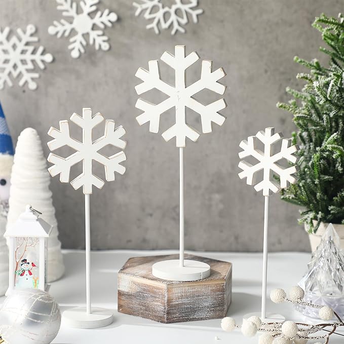 Amazon.com: Soaoo 3 Pcs Winter Decorations Wooden Snowflakes Tabletop ...
