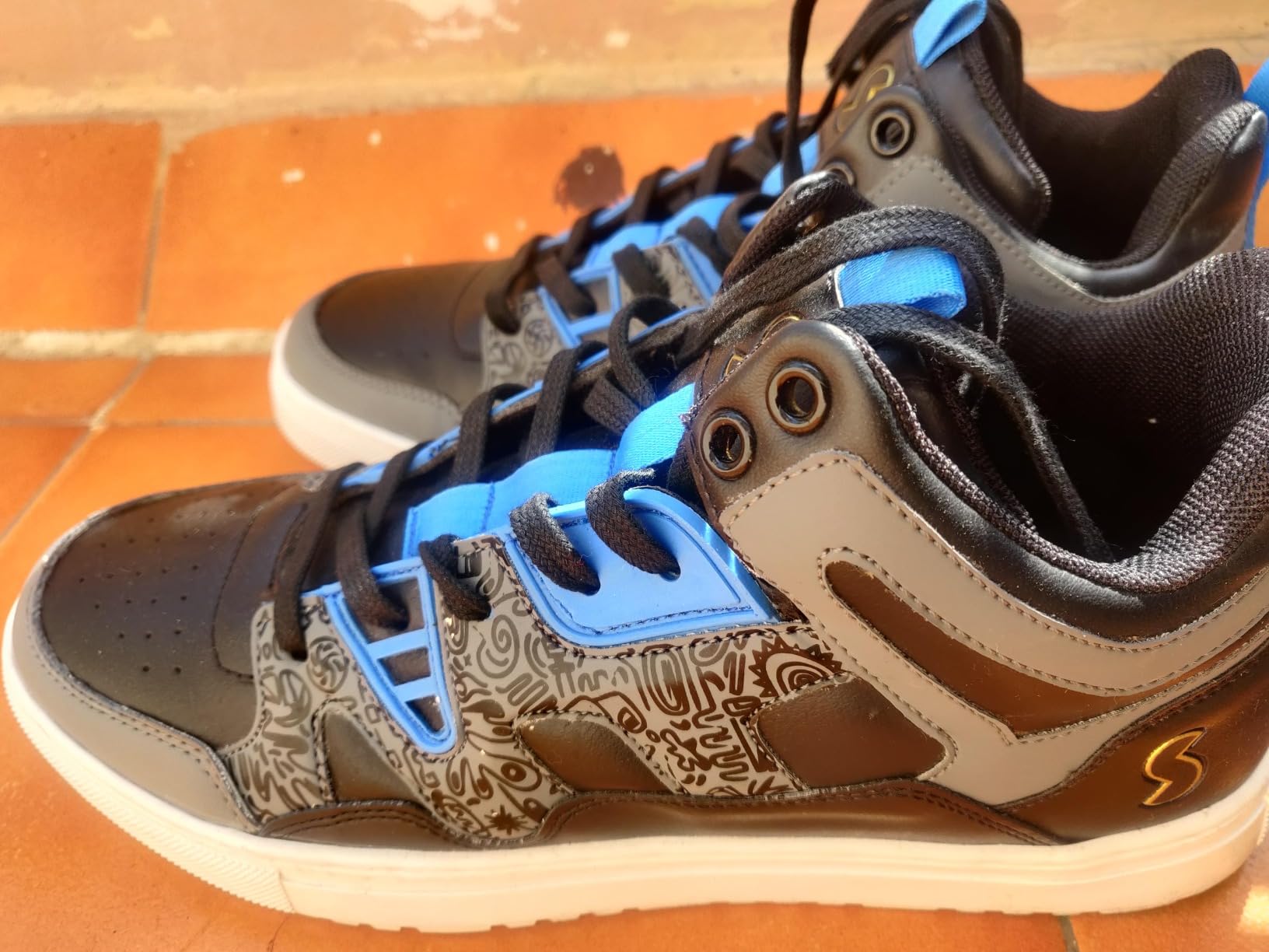 Buy SOLETHREADS Doodle | Casual Sneaker Lightweight Cushioned Lace-up ...