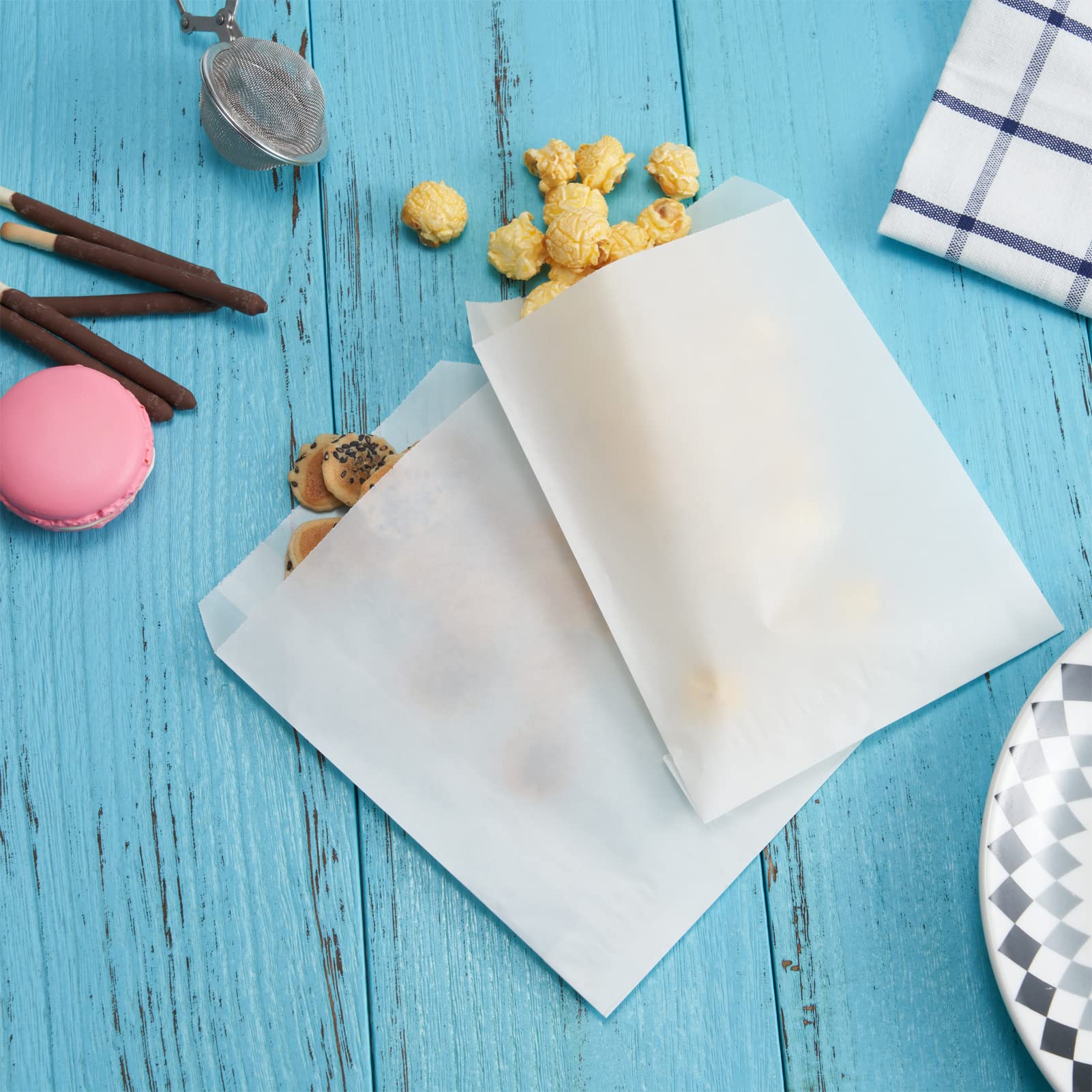 Near Me 200 Pack Small Glassine Bags - 2.75x4 Inch Treat Bags For ...