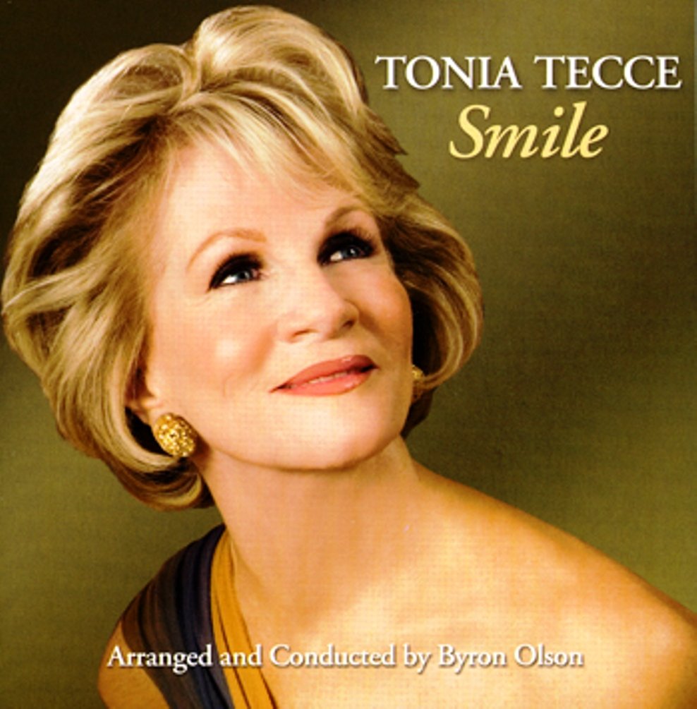 TECCE,TONIA - Smile - Amazon.com Music