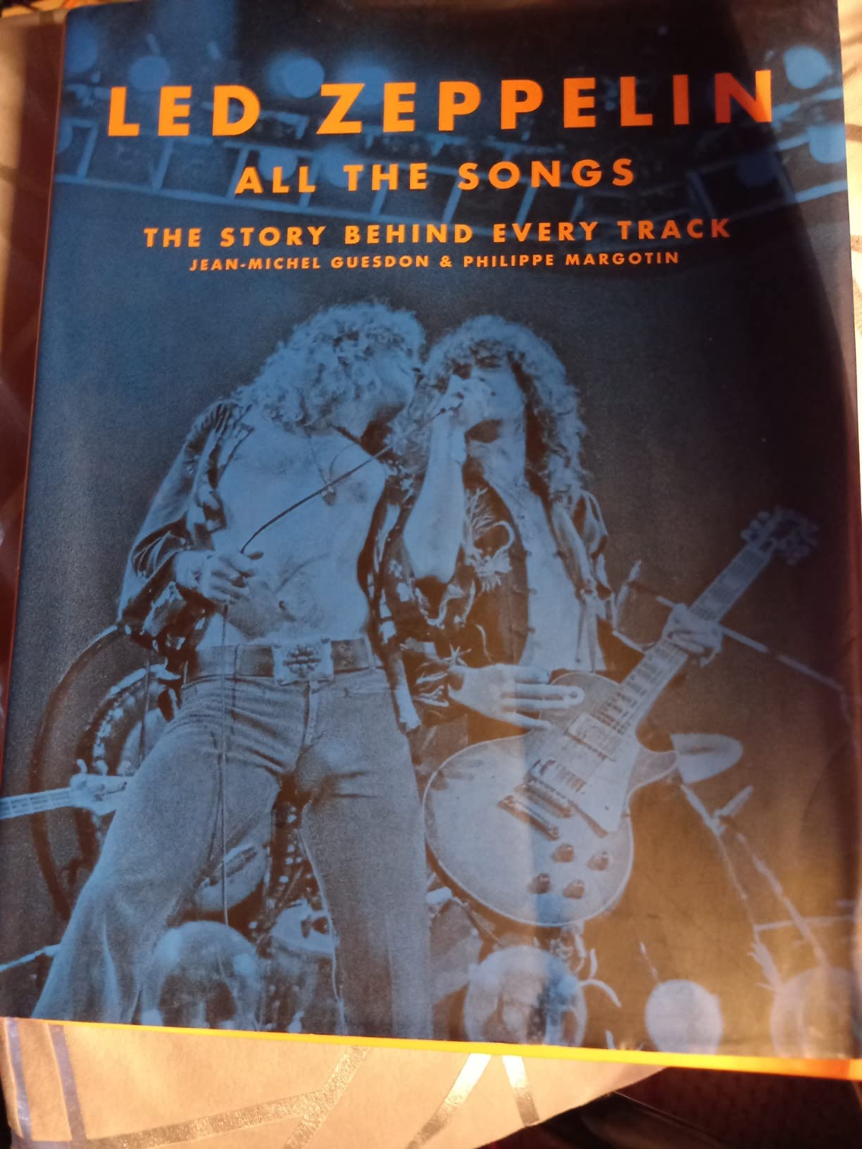 Led Zeppelin All the Songs: The Story Behind Every Track: Amazon.co.uk ...