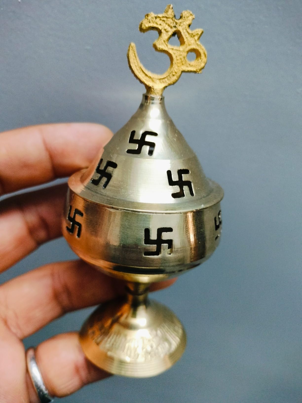 Buy Craftvatika Om Swastik Akhand Diya Dor Puja Golden Om and Swastik ...