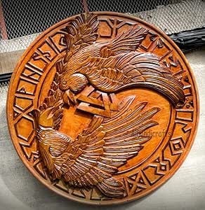 Amazon.com: SIAN CBird Wood Authentic Battleworn Viking Shield ...