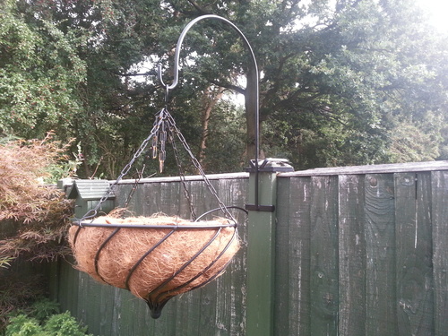 15inch Swan Neck Post Bracket : Amazon.co.uk: DIY & Tools