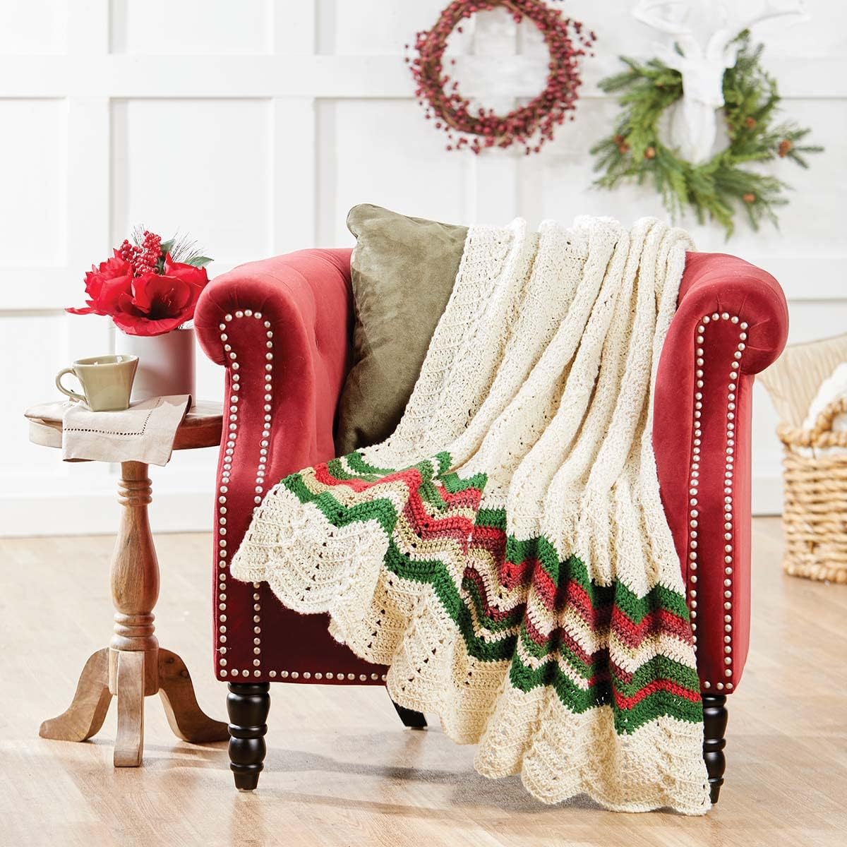 Amazon.com: Herrschners Season's Greetings Crochet Afghan Kit