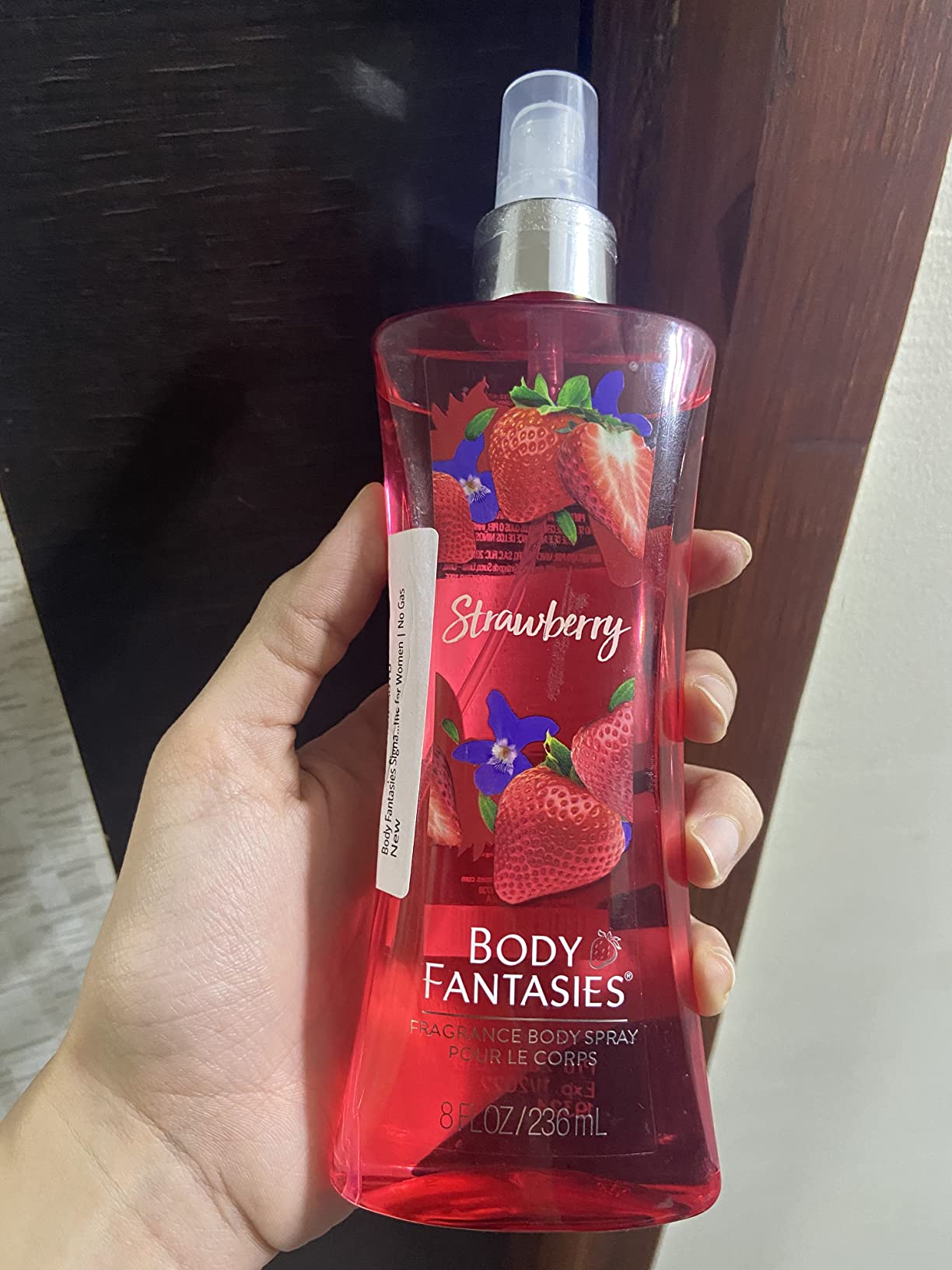 Body Fantasies Signature Body Mist for Women Strawberry Fragrance 236ml ...