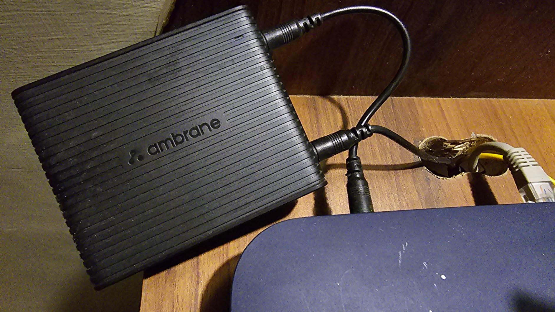 Ambrane Mini UPS for 12V WiFi Router Broadband Modem, Backup Upto 5 ...