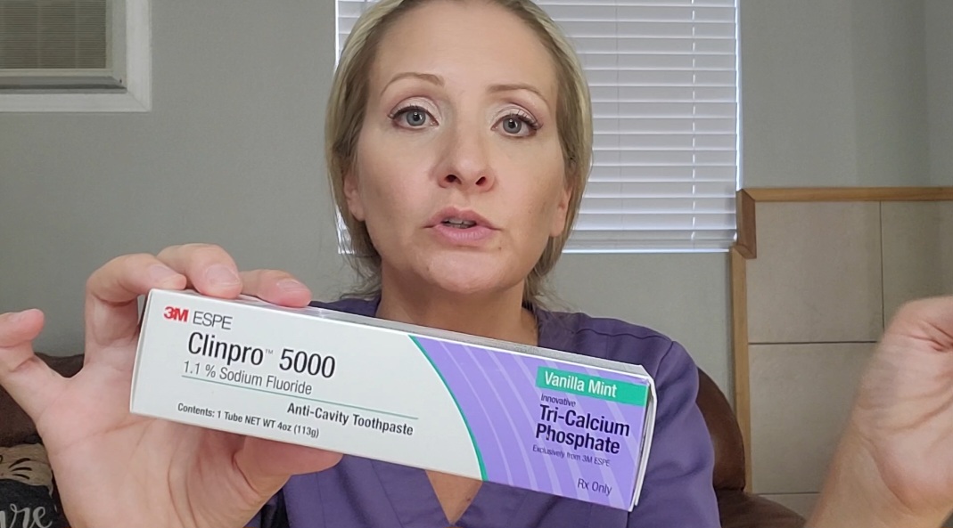 Watch Hygienist Review of Clinpro 5000 on Amazon Live