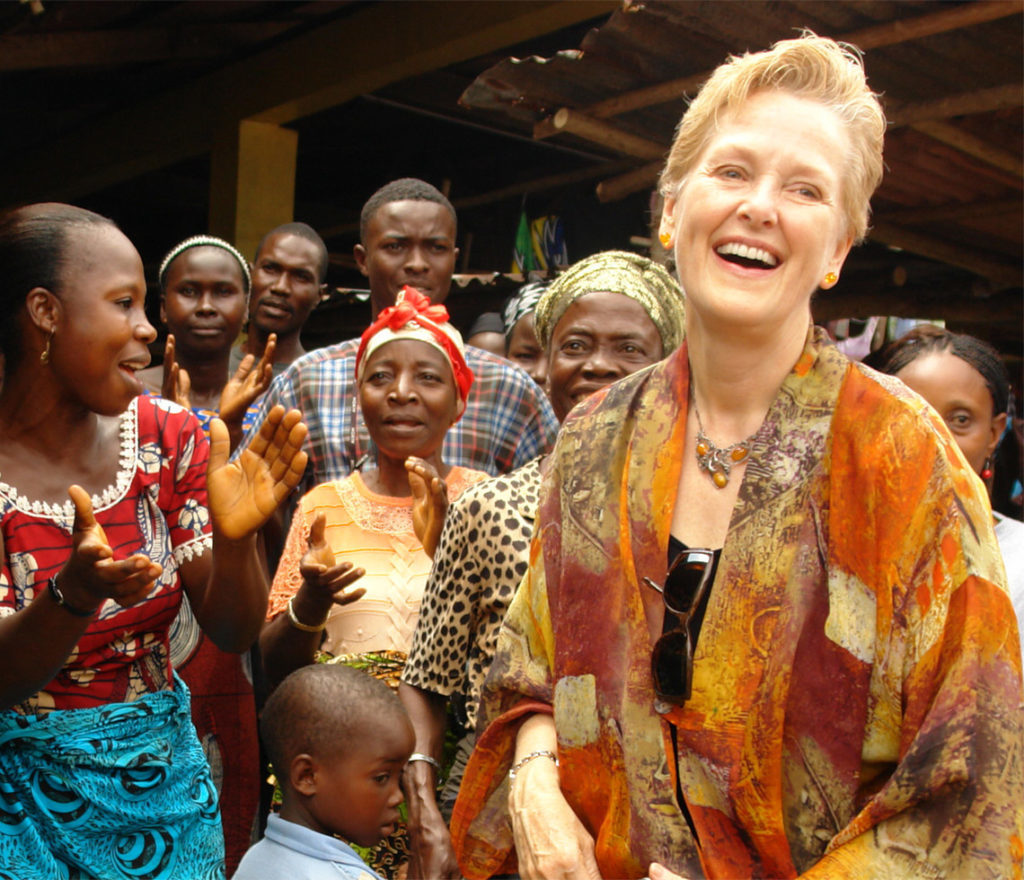 Amazon.com: Swanee Hunt: books, biography, latest update