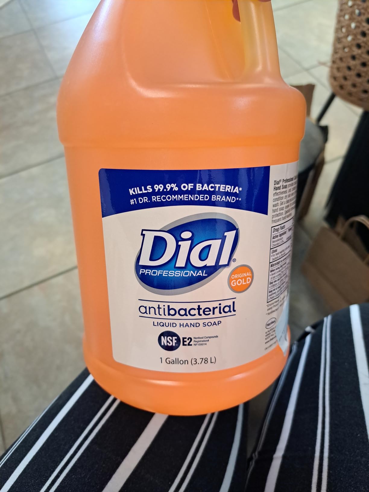 Amazon.com: Dial 154013M Liquid Gold Antimicrobial Soap, 1 Gallon (pack ...