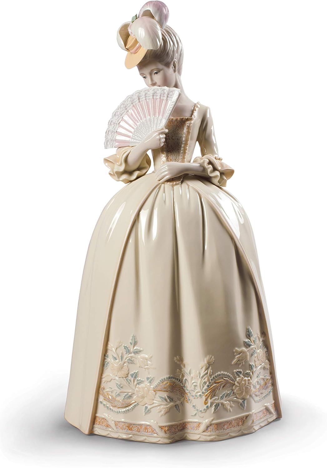 Amazon.com: LLADRÓ Porcelain Kisses Woman Figurine. Beige. Porcelain ...