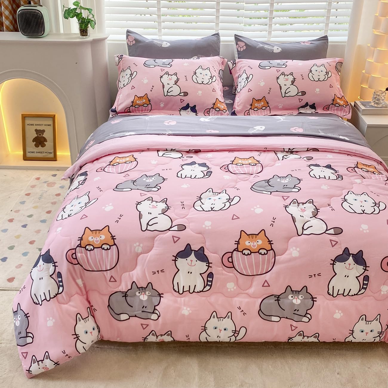 Amazon.com: Gusuhome 7 Piece Girls Cat Comforter Set Full Size Bed in A ...