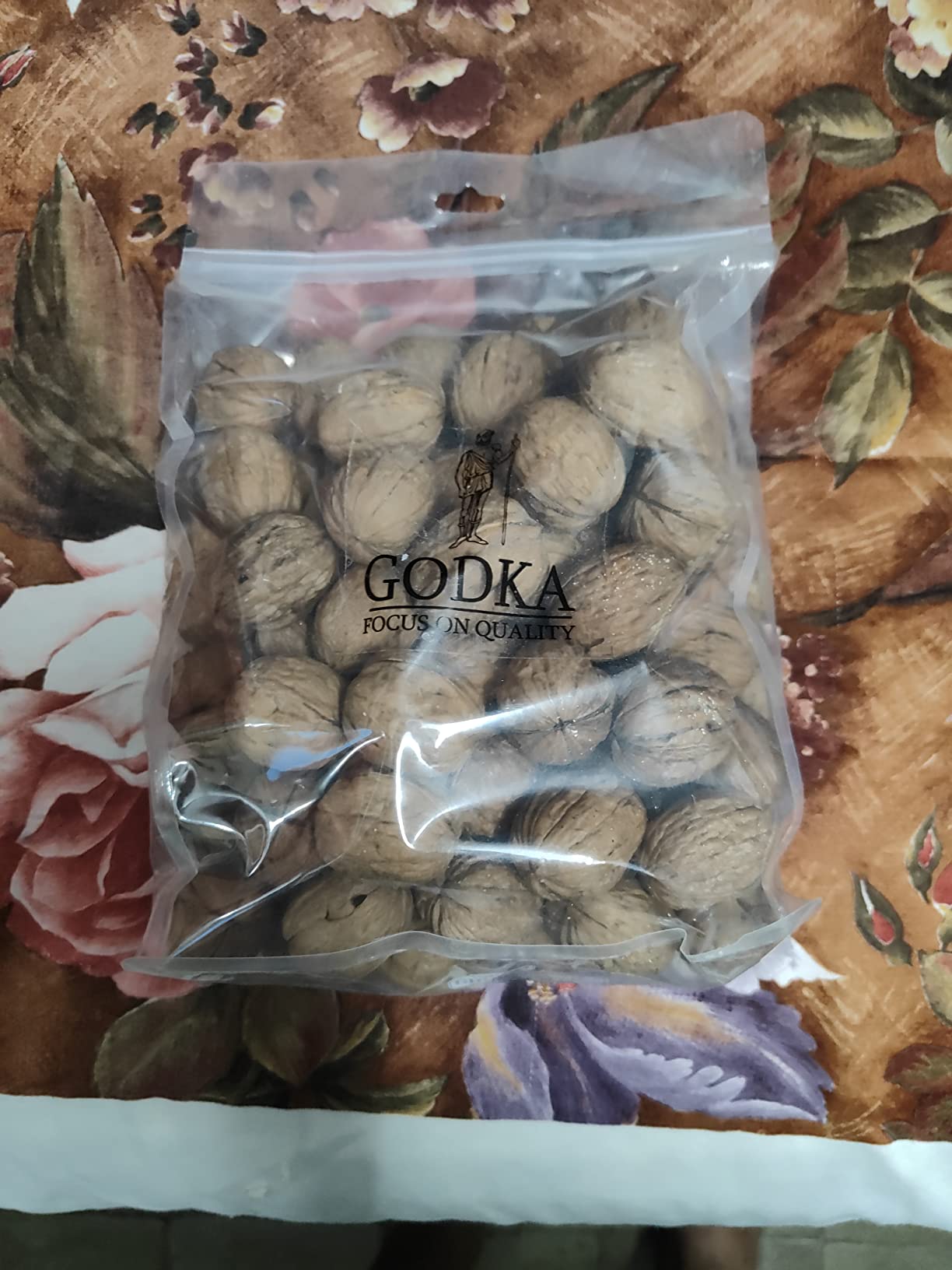 Godka Walnut Inshell/Paper Shell Walnut/Raw Akharot, 1kg : Amazon.in ...