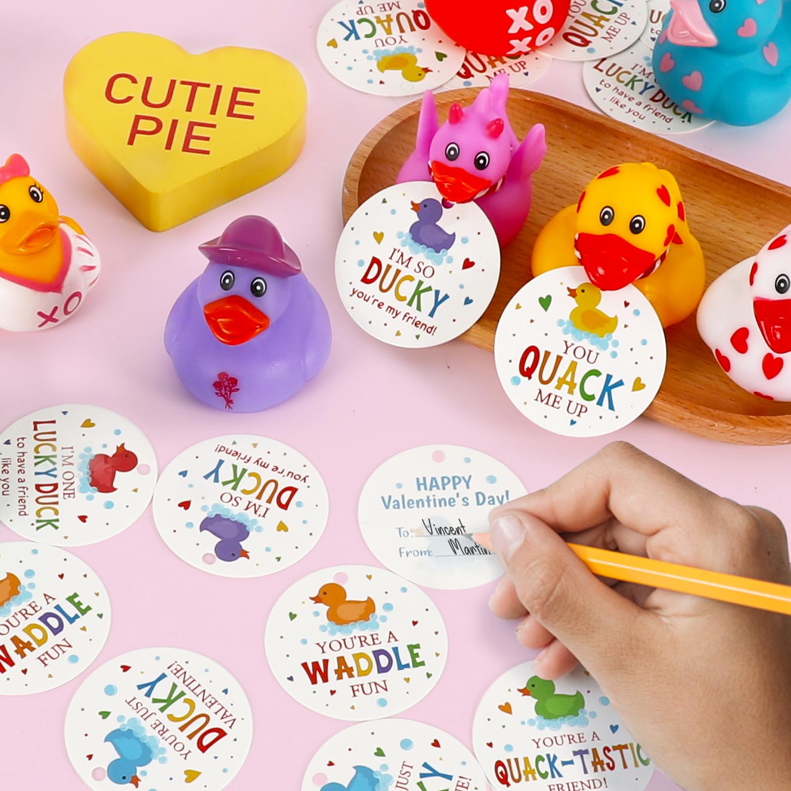 Snapklik.com : DAZONGE 24Packs Lucky Duck Valentines Cards For Kids ...