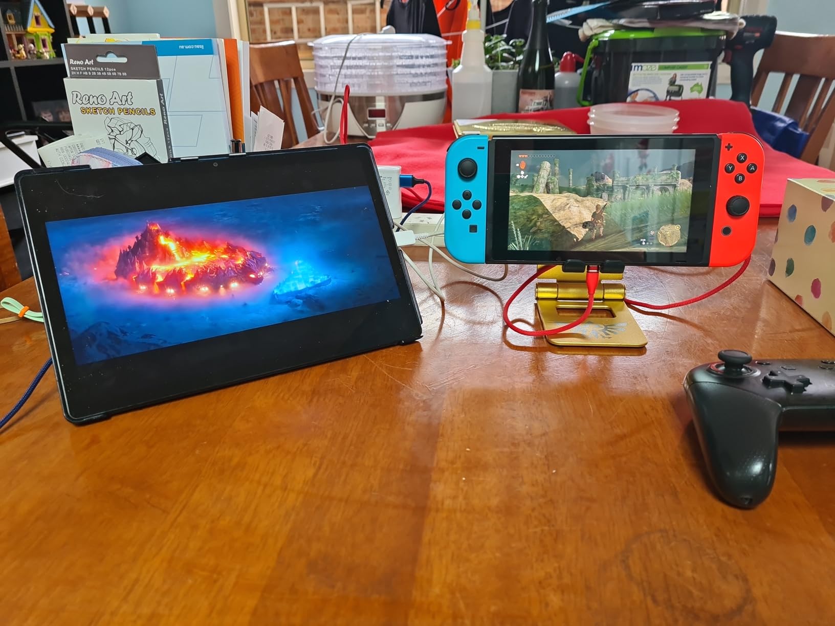 PowerA Compact Metal Stand for Nintendo Switch - Super Mario : Amazon ...