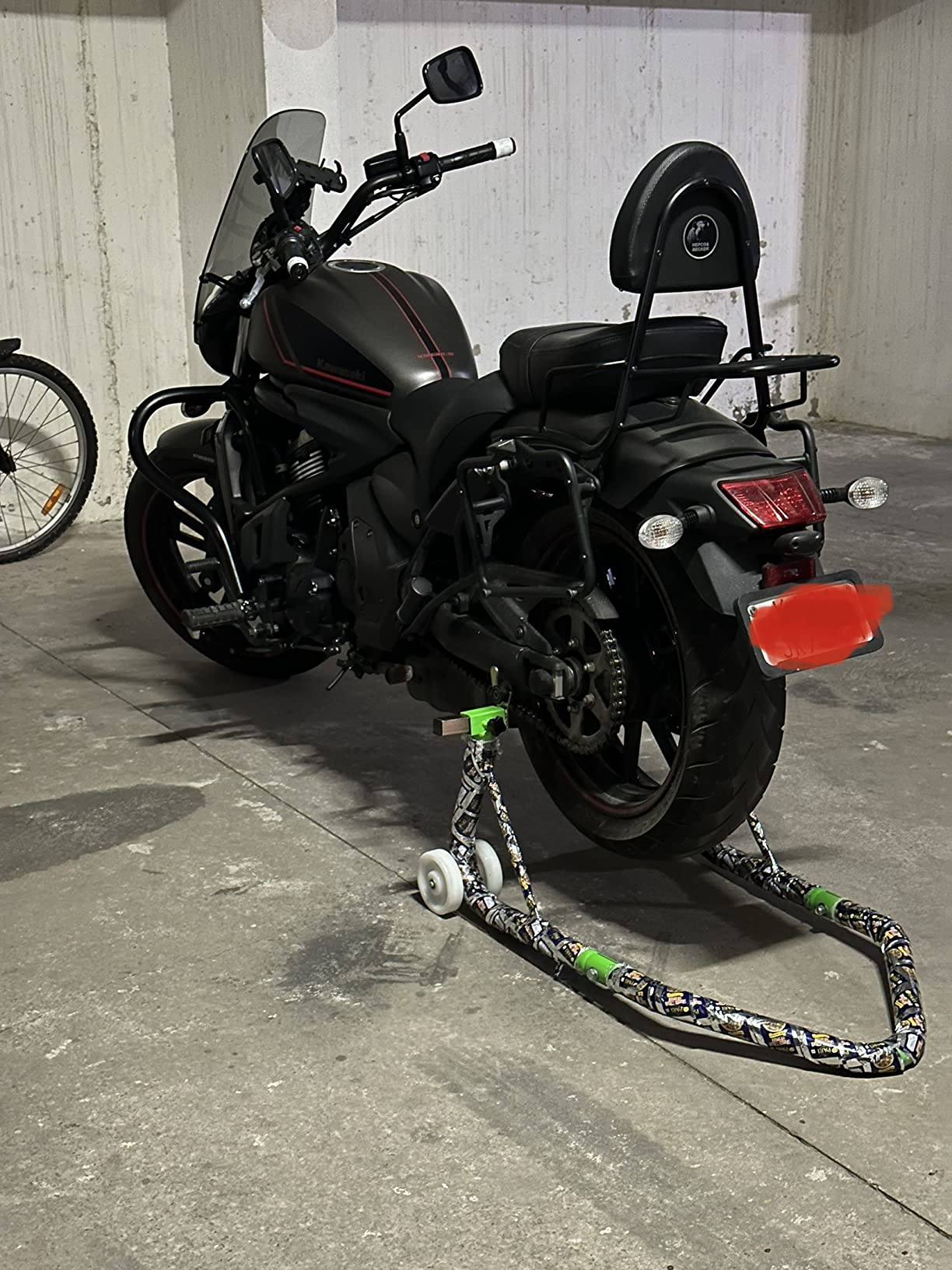 Heavy Duty Universal Paddock Stand (Professional Series) : Amazon.in ...