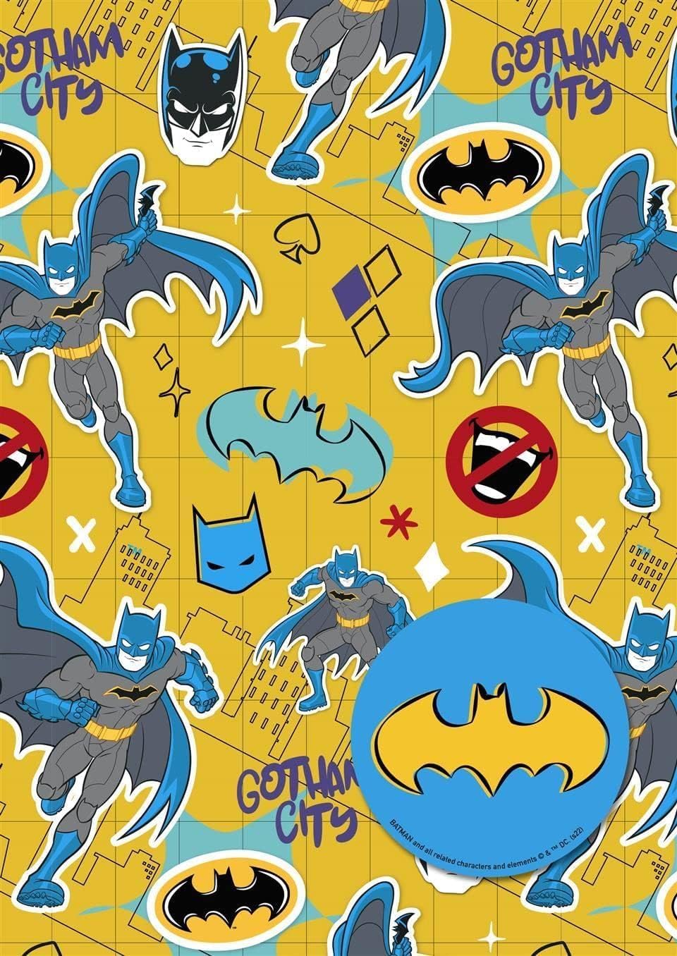 Amazon.com : Batman 2 Sheets Of Gift Wrap And 2 Gift Tags : Health ...