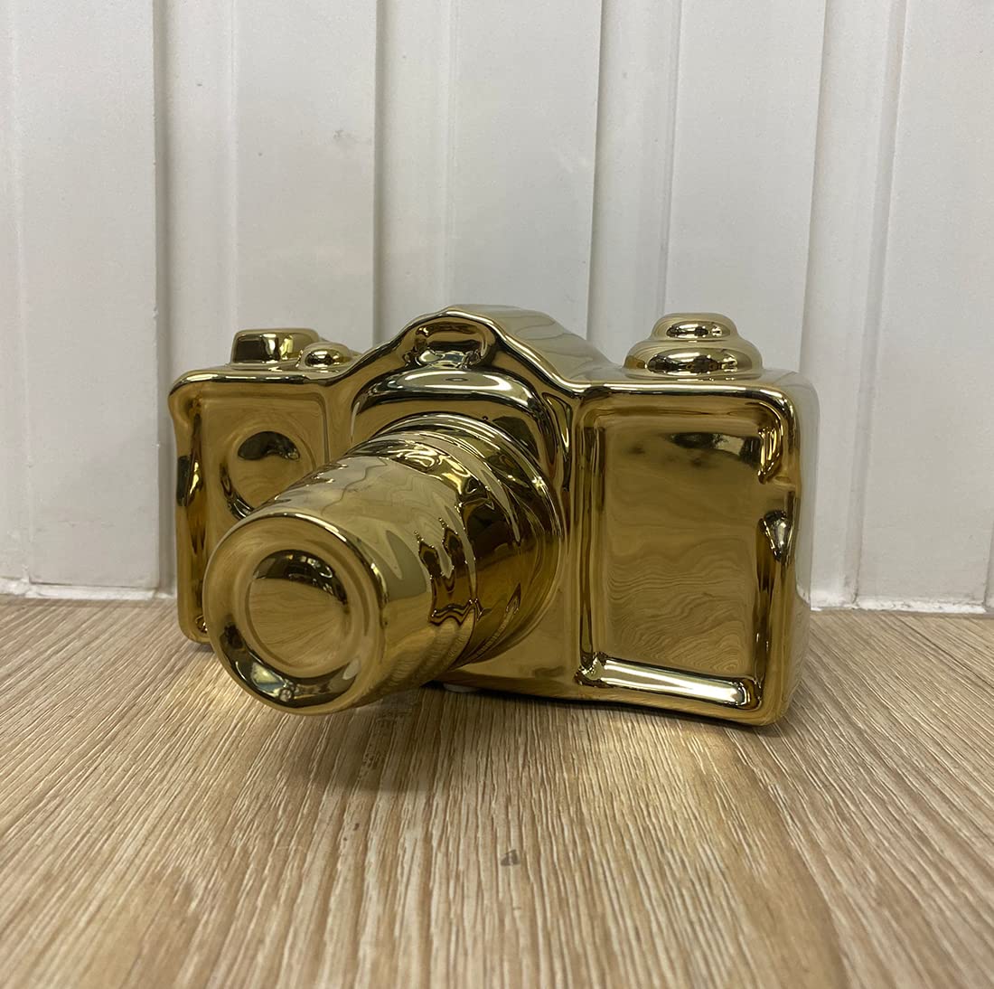 Amazon.com: Artgenius Modern Camera Statue and Sculpture Home Accents ...