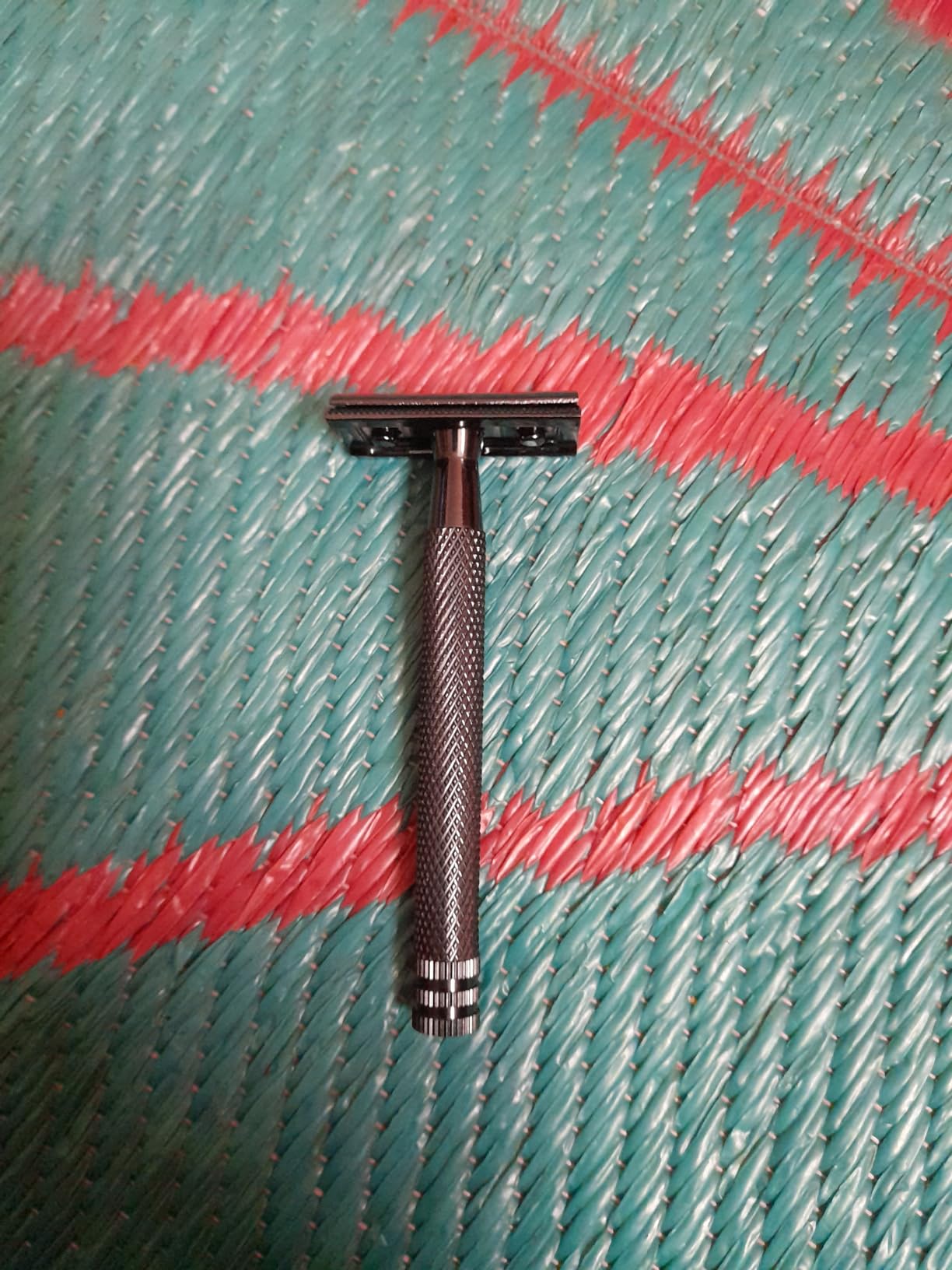 Pristine shaving double edge safety razor for men BLACK PLATING (close ...