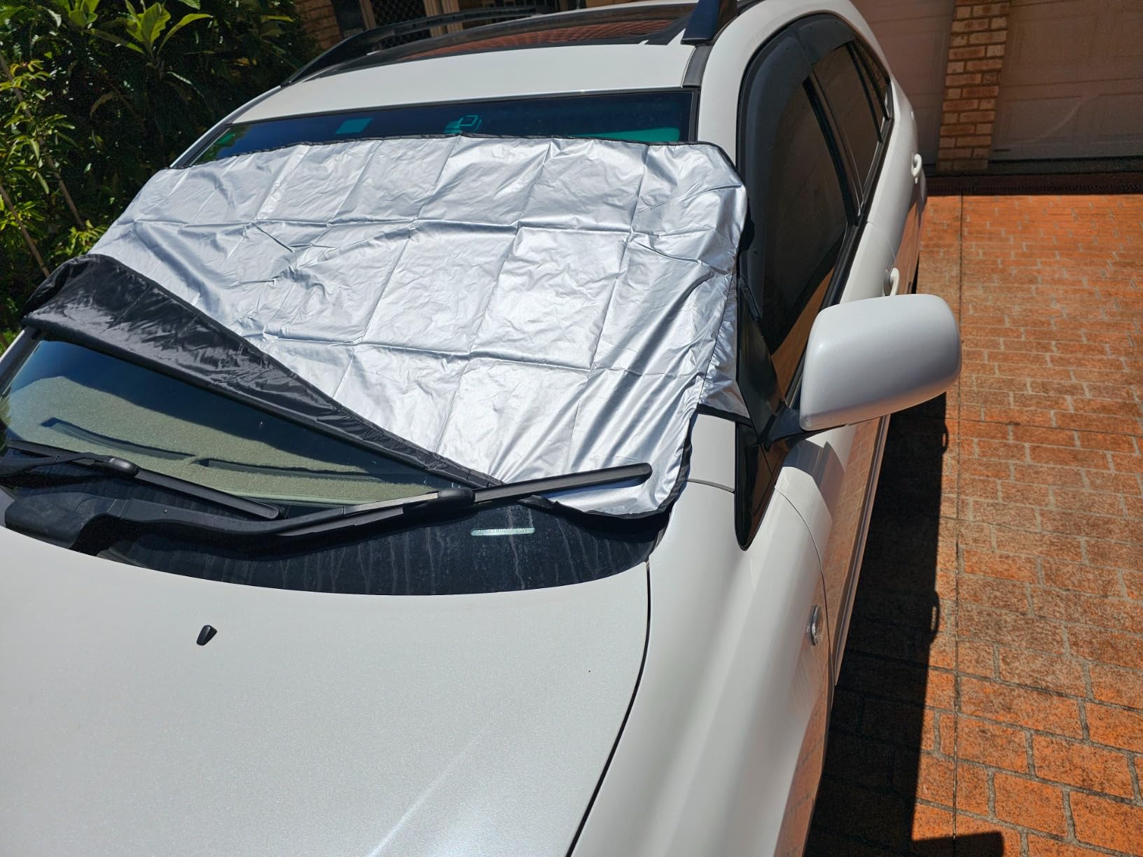 Universal Car Windscreen Cover, Foldable Front Window Sunshade for Cars ...