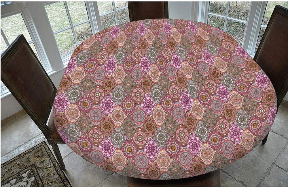 Nappe élastique résistante aux taches, forme ovale, courbes ondulées ...