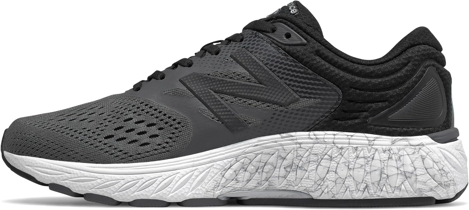 Amazon.com | New Balance Women's 940 V4 Running Shoe | Road Running