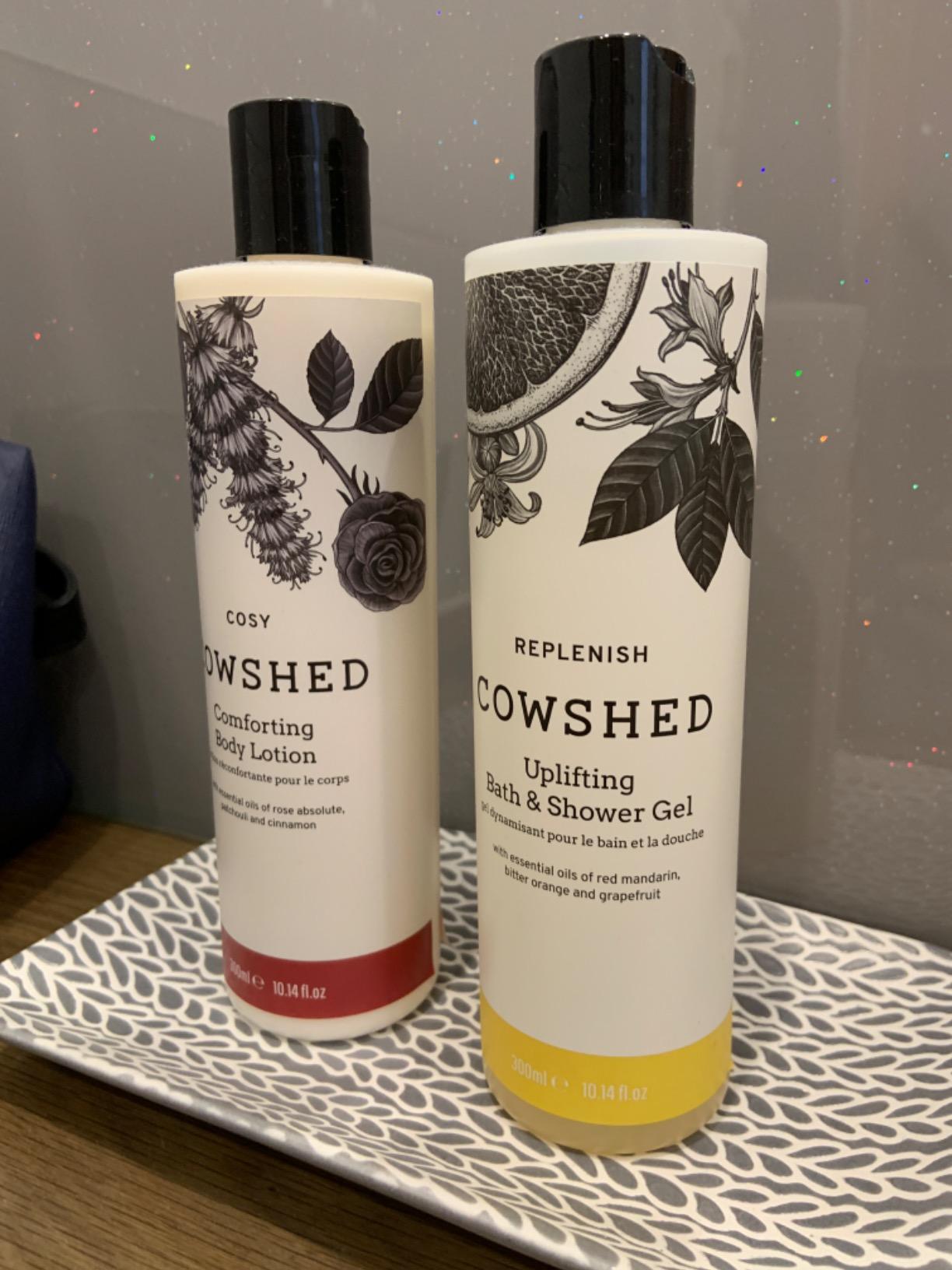 Cowshed Cosy Comforting Body Lotion, 300 ml : Amazon.co.uk: Beauty