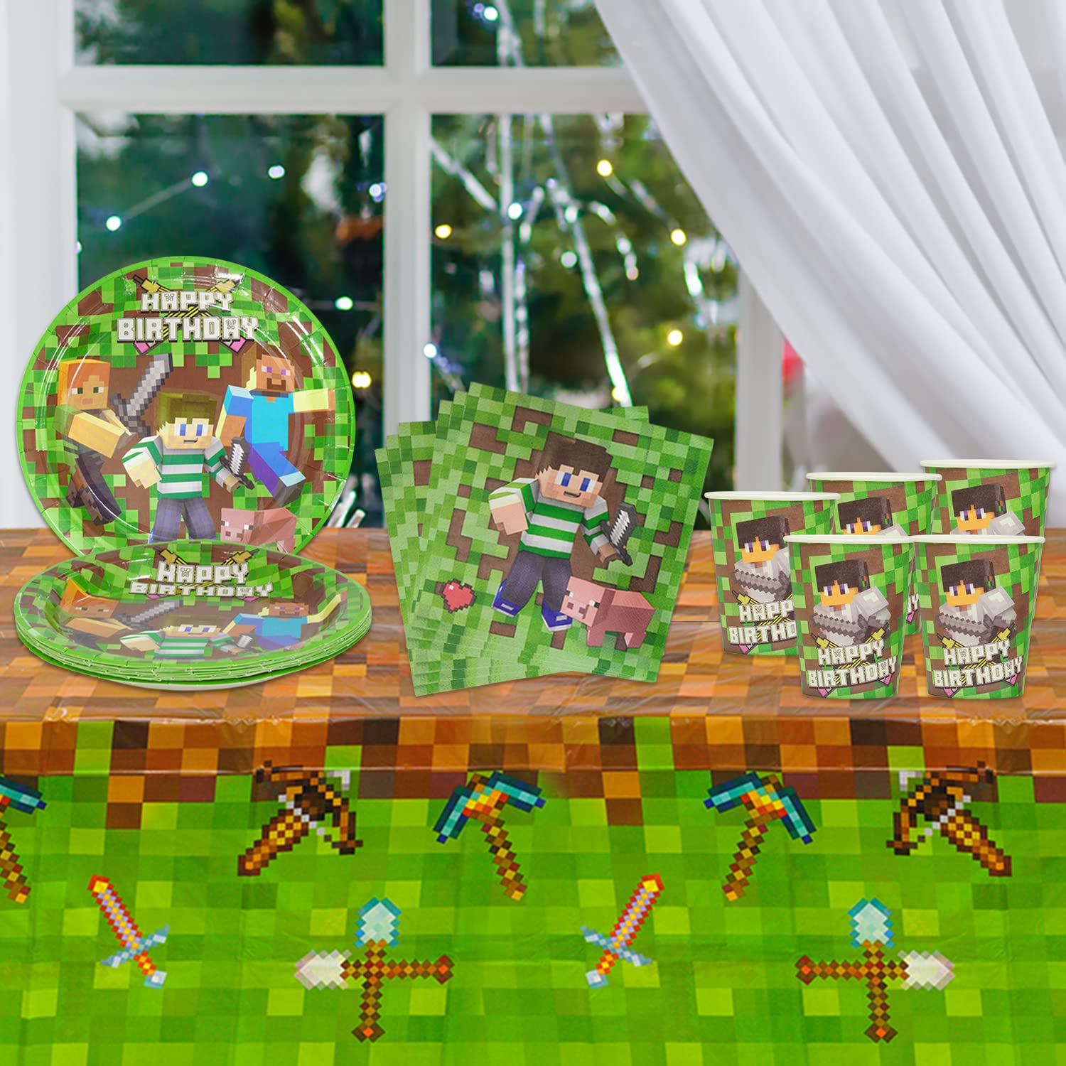 Minecraft Birthday Party Plates Minecraft Birthday Party Deluxe Kit