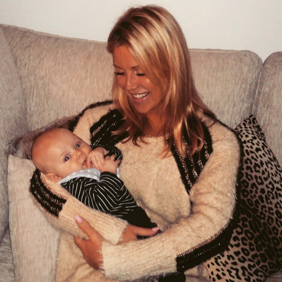 Amazon.com: Sarah Moore: books, biography, latest update