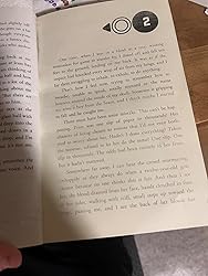 The Hunger Games: Suzanne Collins: 9780439023528: Amazon.com: Books