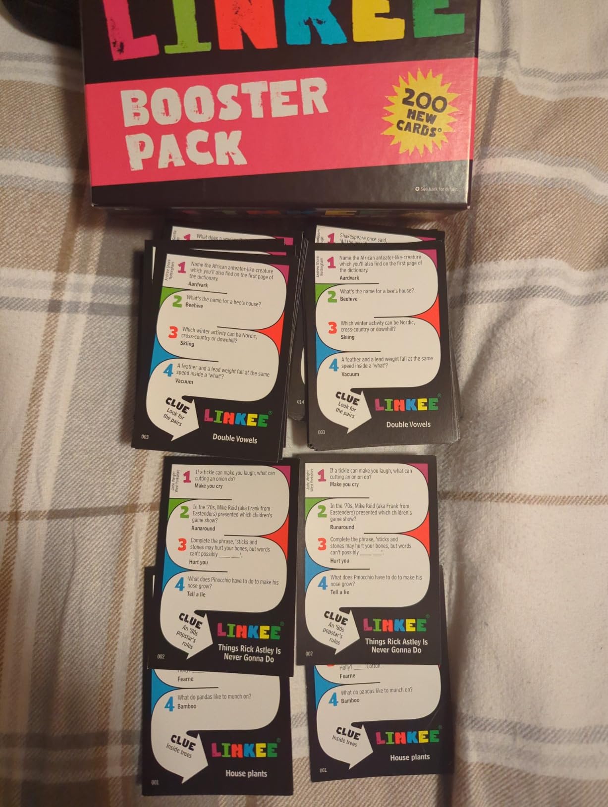 IDEAL | DINKEE LINKEE trivia game for kids: Four little questions, with ...