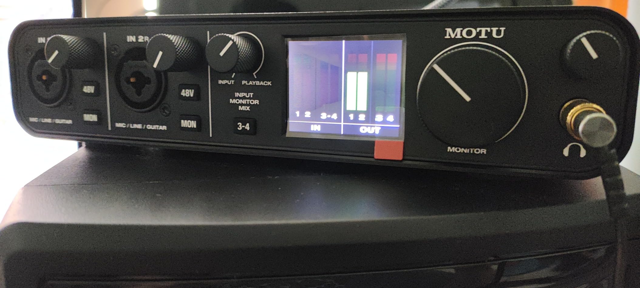 MOTU M4 4x4 USB-C Interfaz de audio : Amazon.com.mx: Instrumentos Musicales
