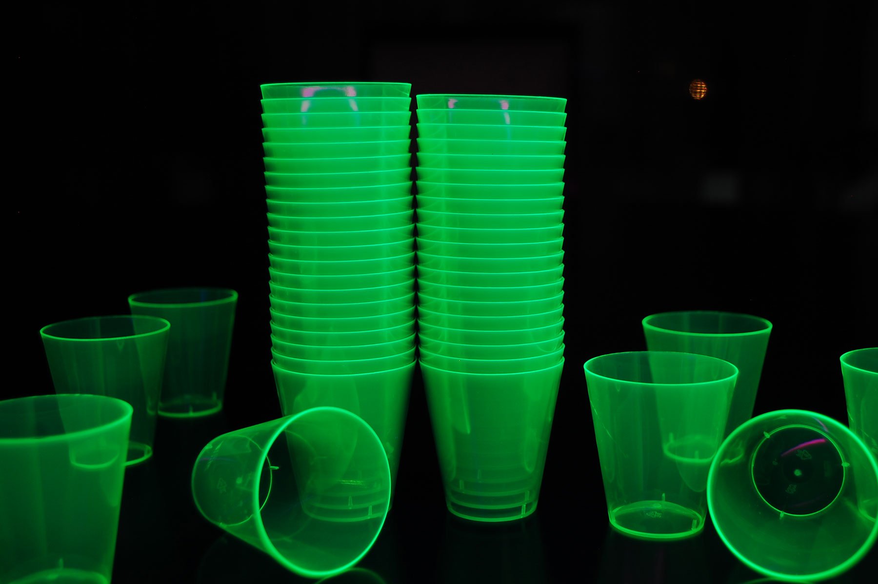 Amazon.com: DirectGlow 2oz Neon UV Blacklight Reactive Glow Party Shot ...