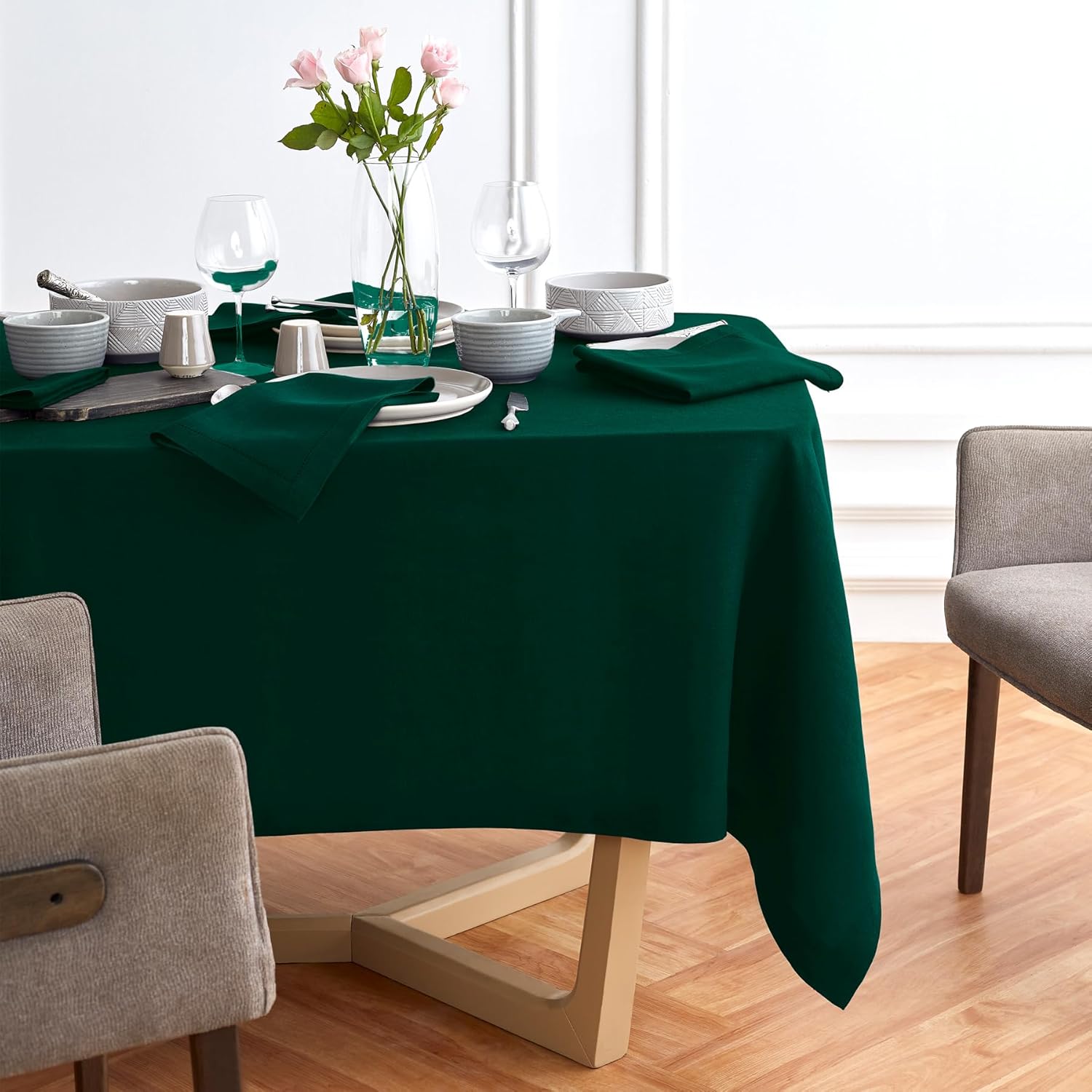 Amazon.com: Solino Home Linen Tablecloth 70 x 70 Inch – 100% Pure Linen ...
