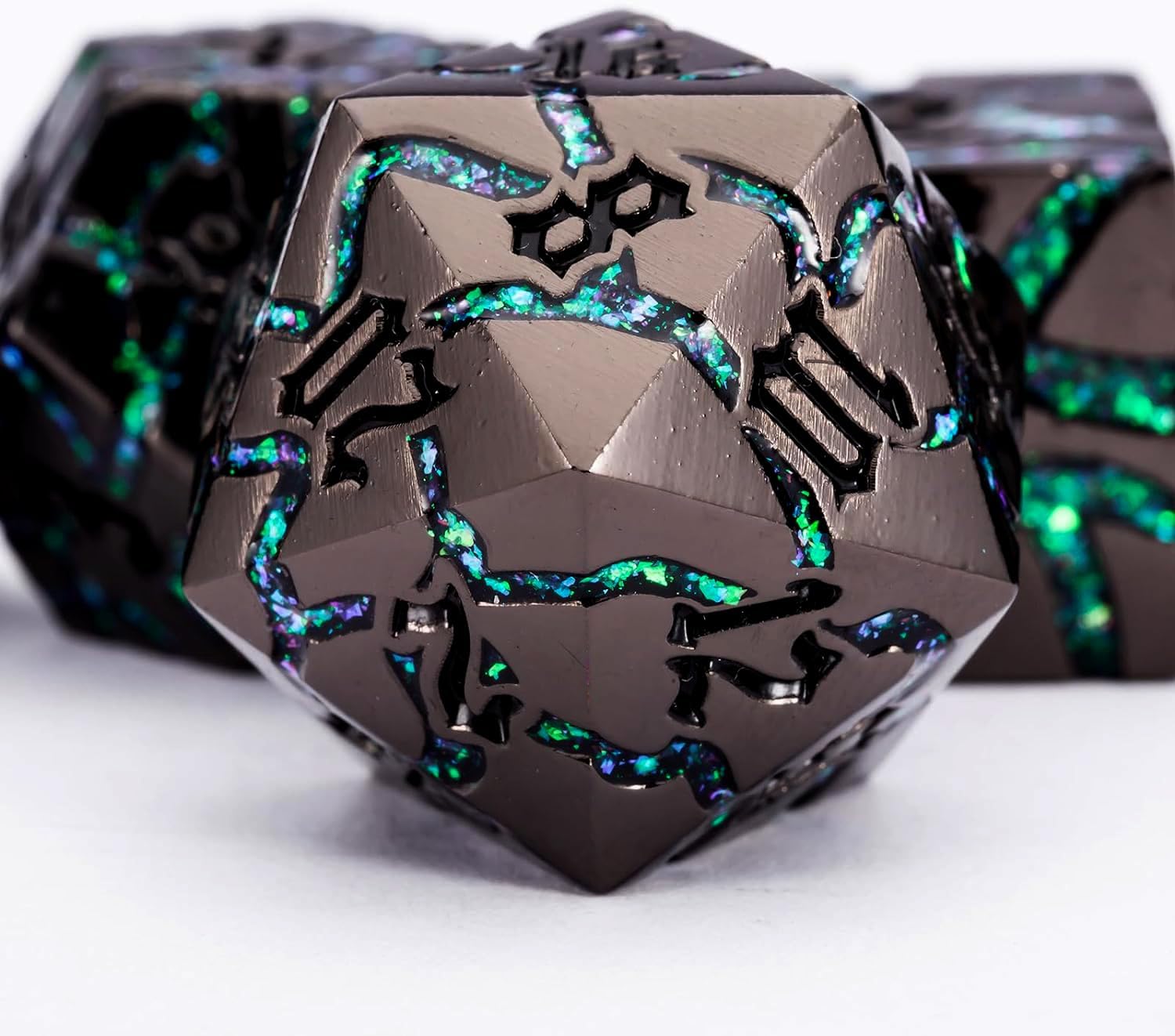 Amazon.com: DND Crack Stripe Dice,Metallic Glitter Dice Set with Gift ...