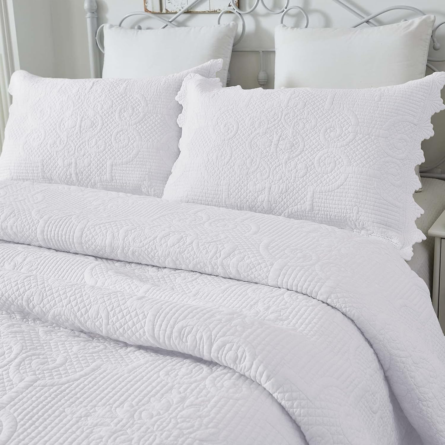 Amazon.com: Brandream White Quilt Set Queen Size Cotton Vintage ...