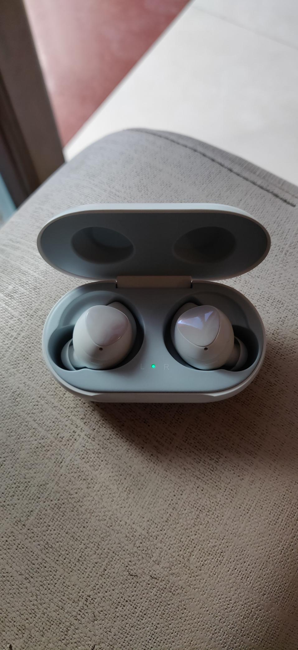 Samsung Galaxy Buds - White - SM-R170 (2019 Latest Model) : Amazon.in ...
