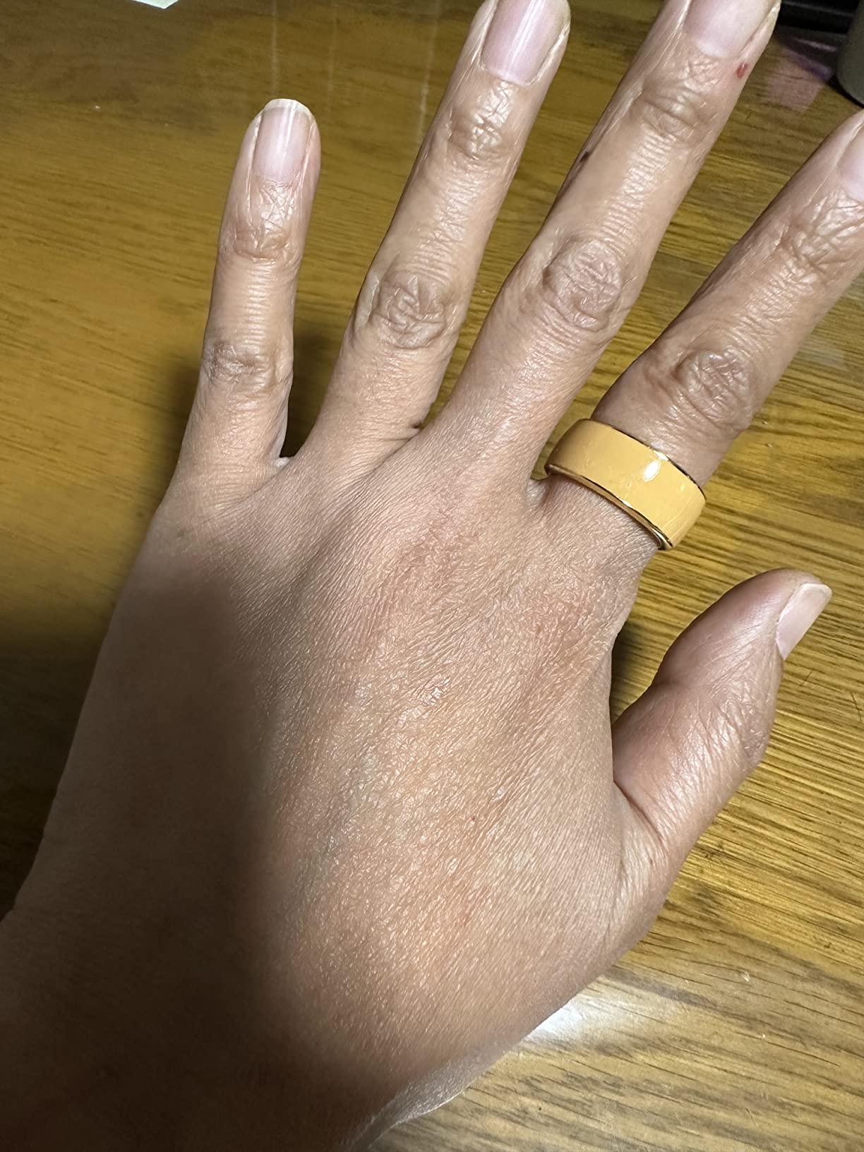 Amazon | WellBe Ring ウェルビーリング Smart Ring スマートリング 4カラー ウェアラブルリング 防水 健康管理 計測 万歩計 表面温度 iPhone ...