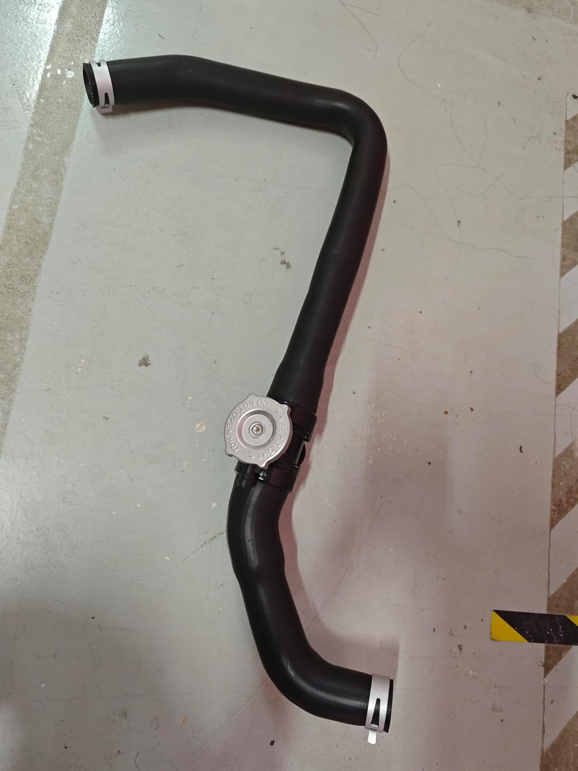 Amazon.com: Panwarmoll Upper Radiator Hose Fit for Compass/Patriot 2.0L ...