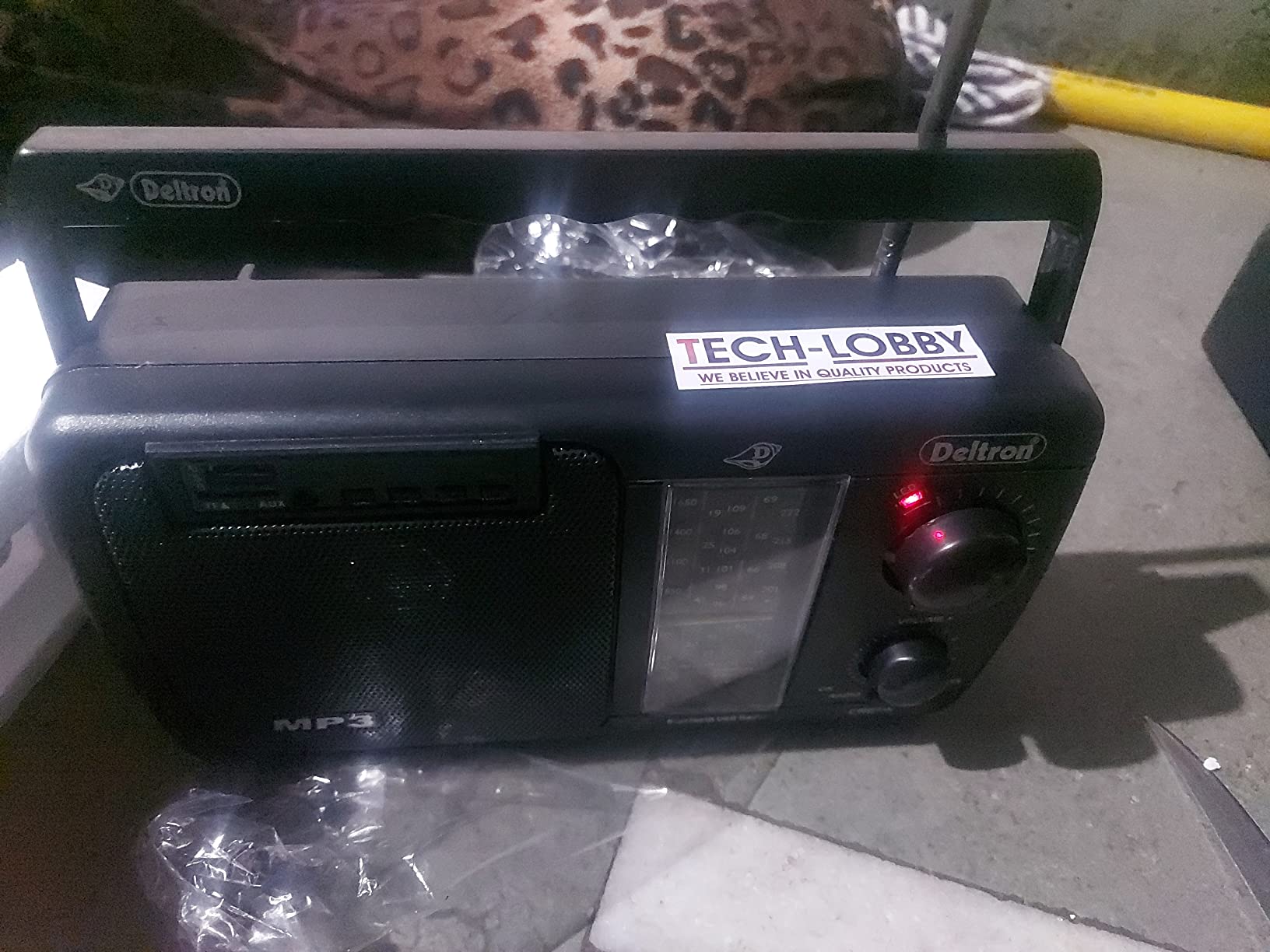 Tech-lobby 5 Band Rechargeable with Remote Control FM Radio Multimedia ...