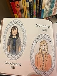 Goodnight Hobbiton: Giesbrecht, Steven, Loewen, Anika: 9781777471705 ...