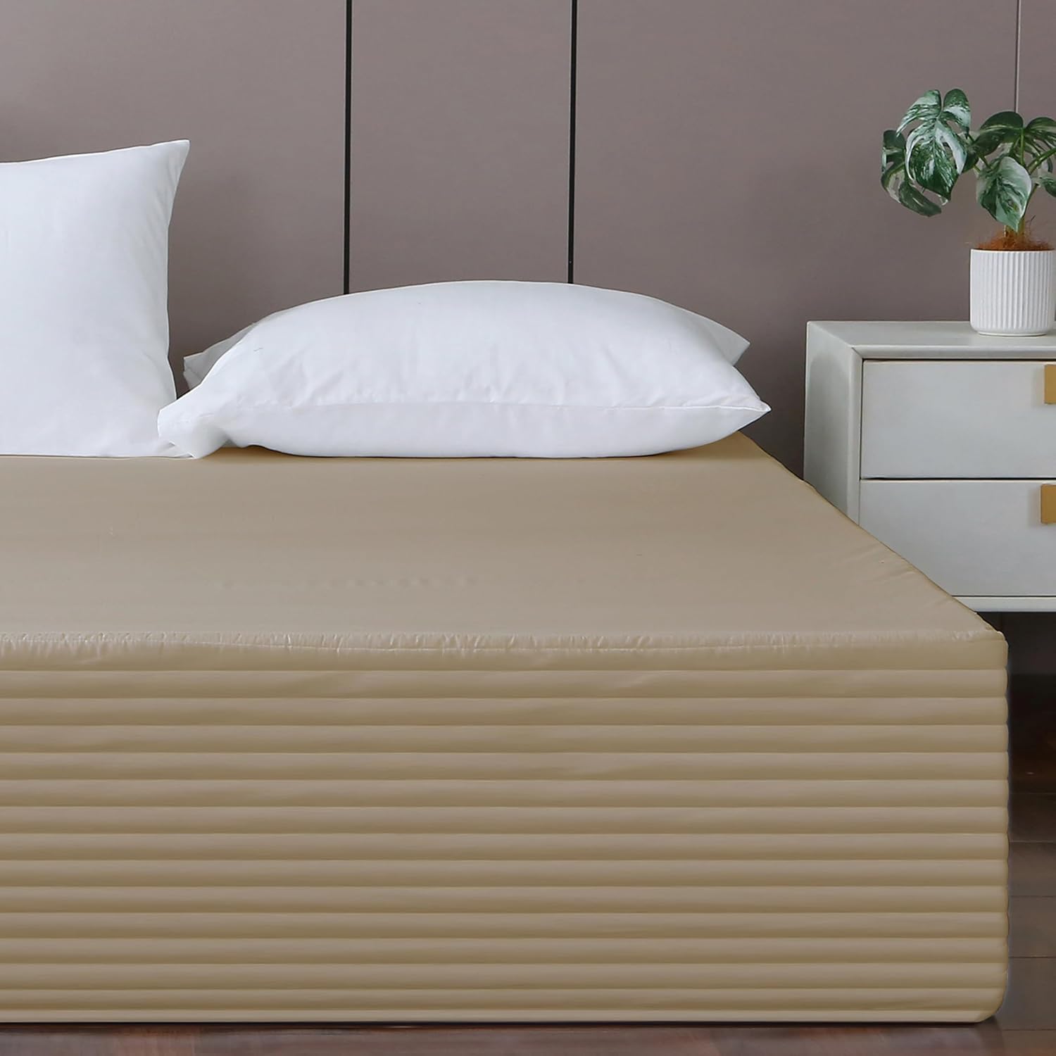 Amazon.com: King Bed Skirt-Box Spring Cover with 14 Inch Tailored Drop ...