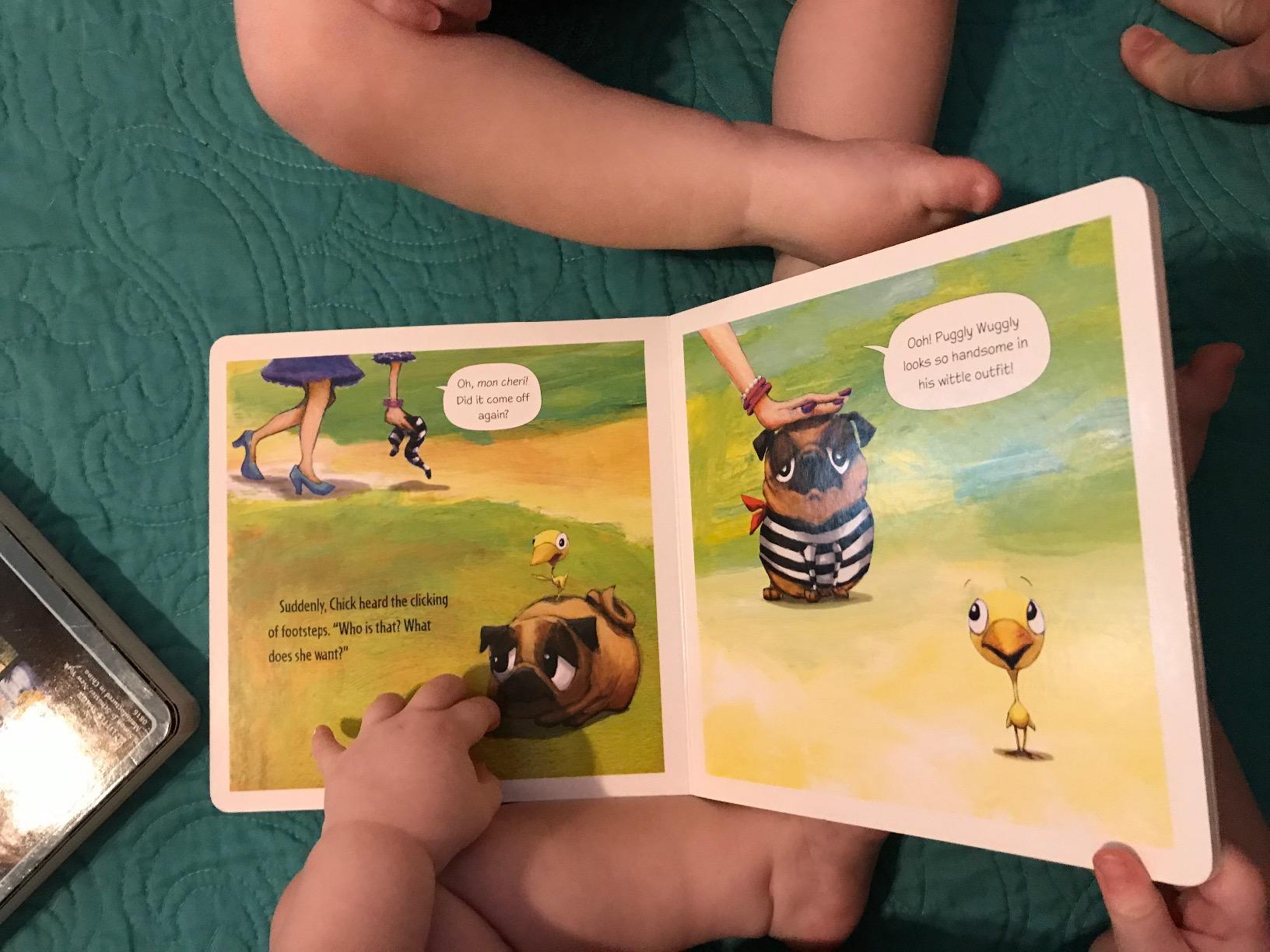 Amazon.com: Chick 'N' Pug with Read Along Cd: 9780545695329: Jennifer ...